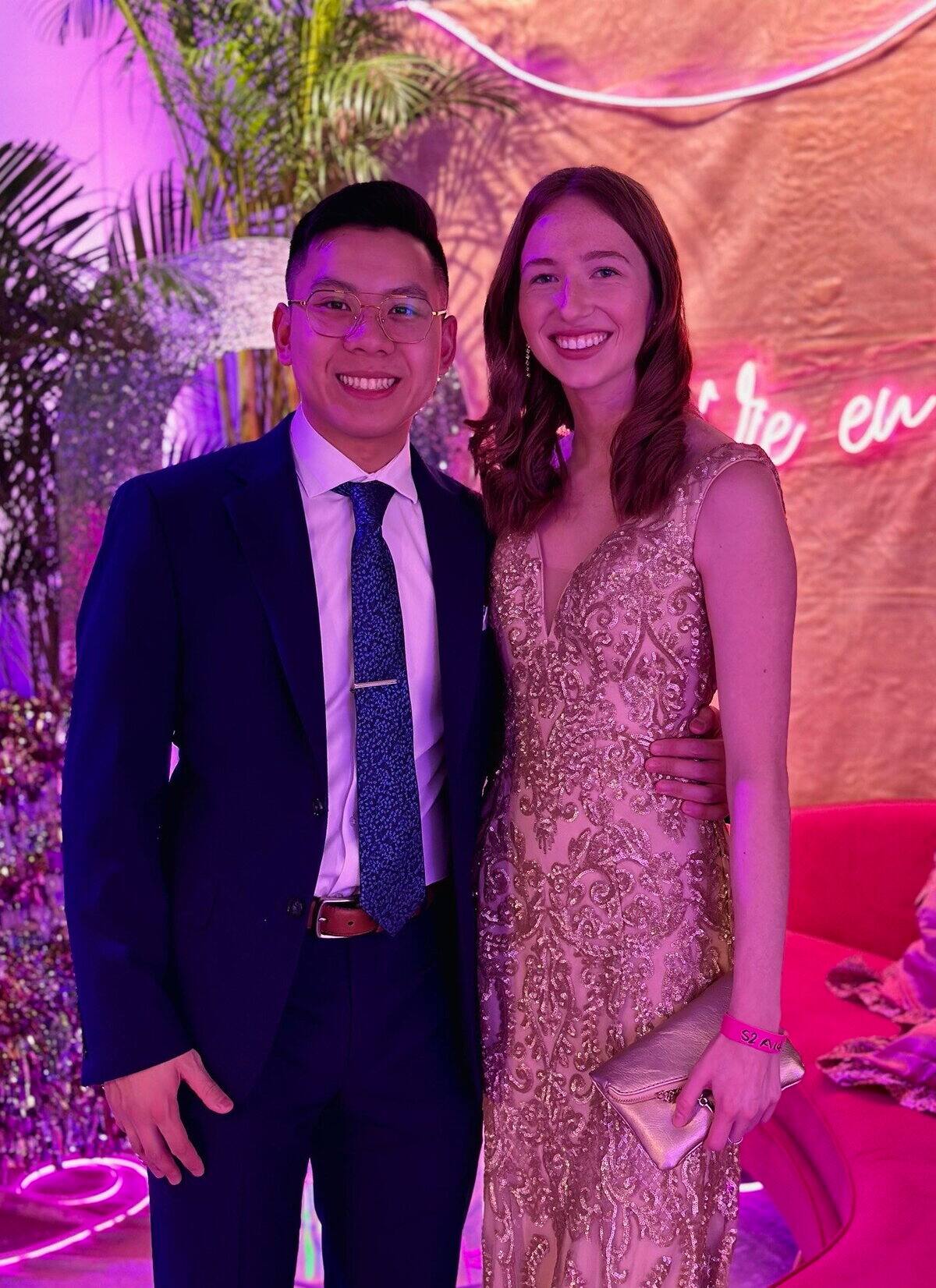 Ce Tiktokeur québécois de 24 ans a empoché un salaire de 370 000$ l’an dernier | JDQ