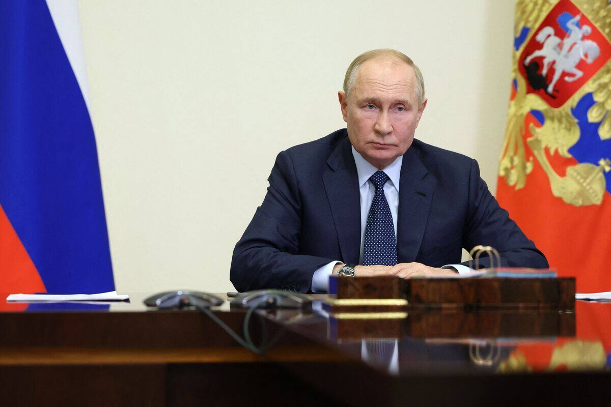 Poutine renforce son chantage nucléaire | JDM