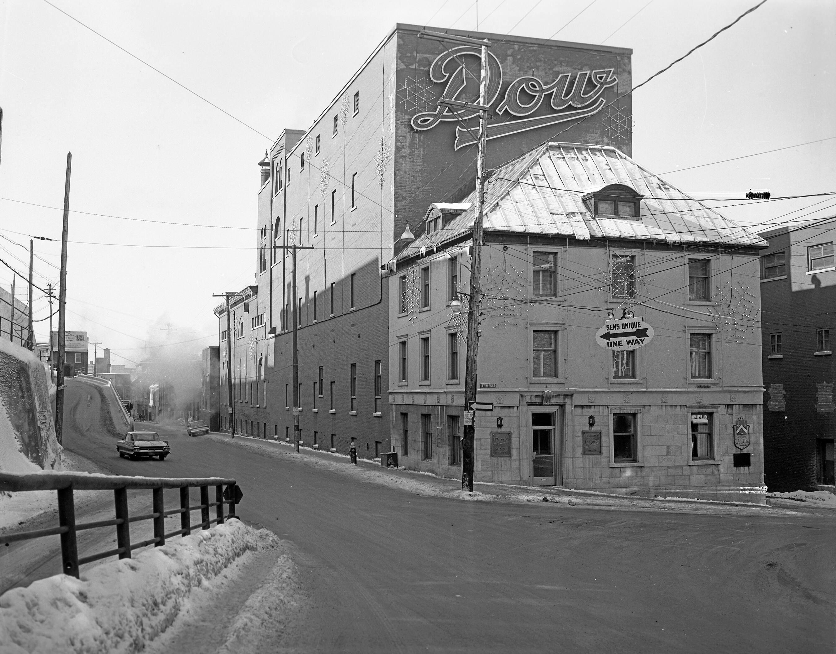 [EN IMAGES] Voici 10 choses à savoir sur la riche histoire des microbrasseries à Québec | JDQ