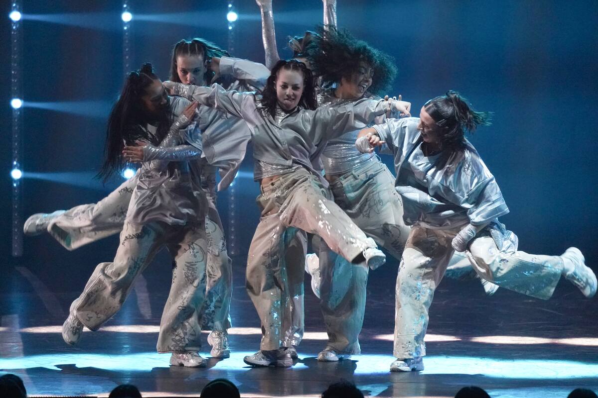 Les Étoiles de «Révolution» enflamment la scène du Théâtre St-Denis | JDM