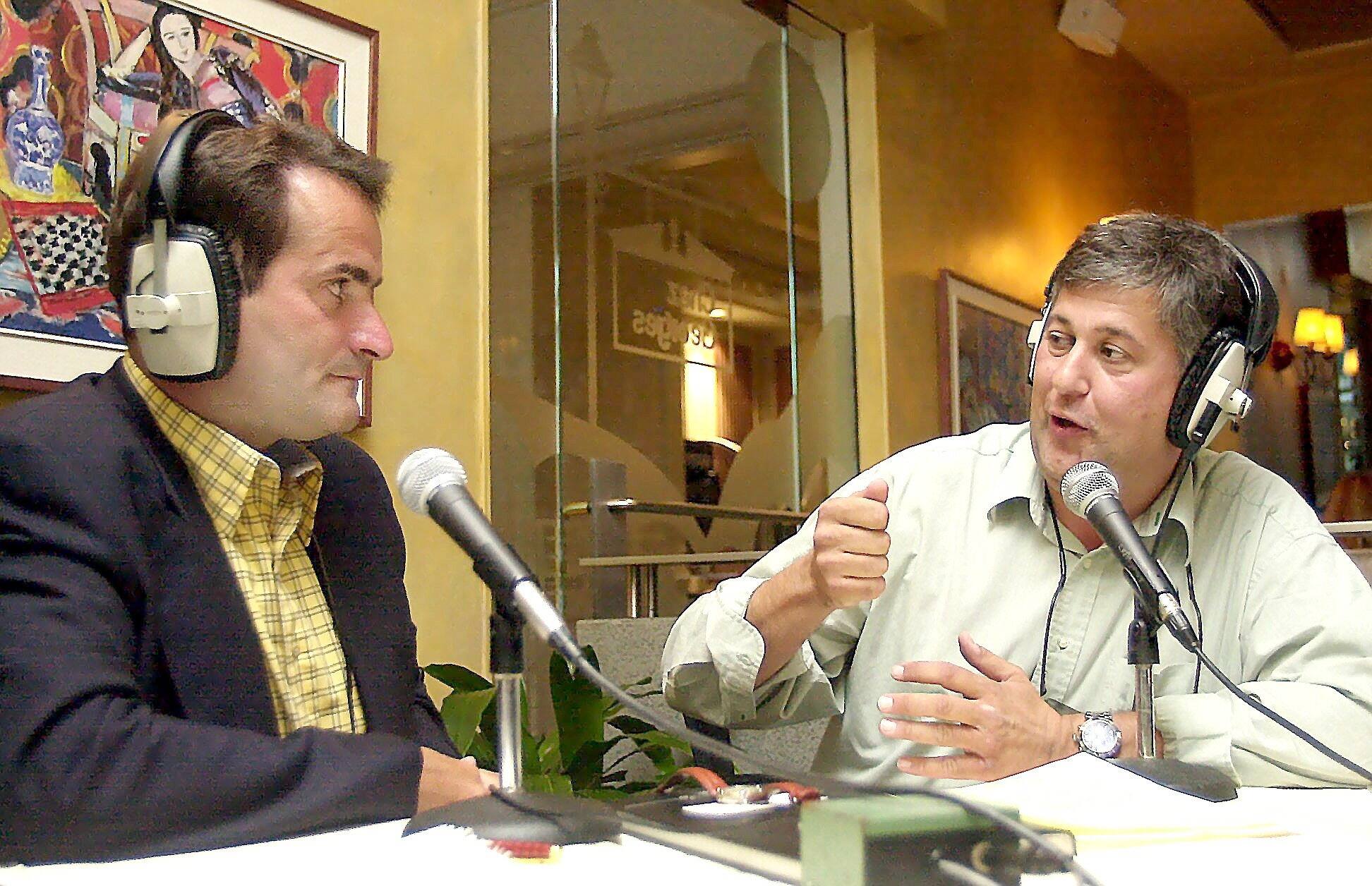 La carrière de Paul Arcand en cinq photos souvenirs | JDM