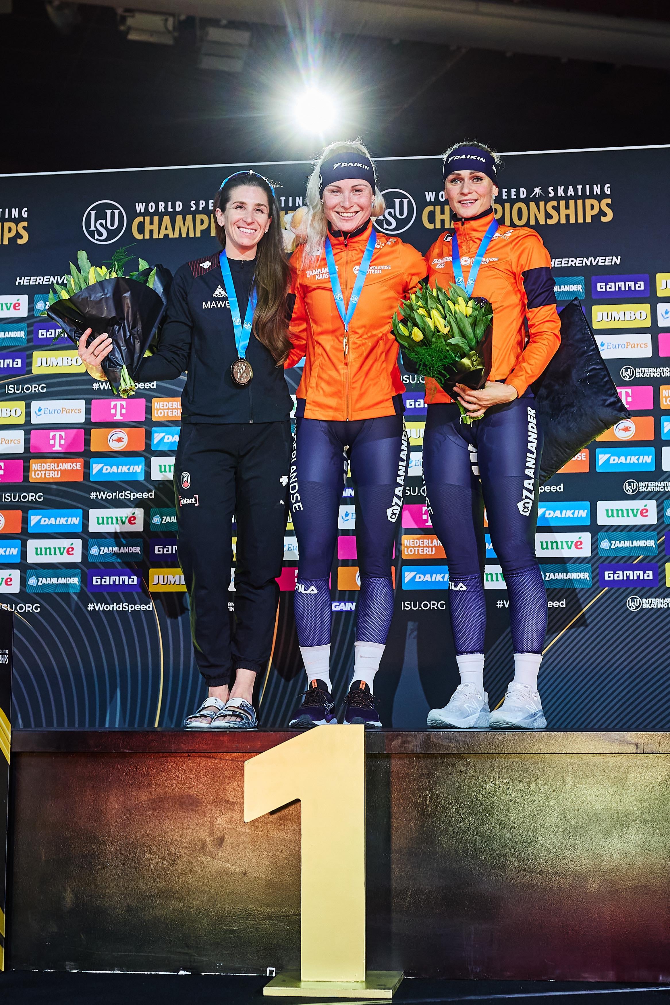 Patinage de vitesse: une 3e médaille pour Ivanie Blondin | JDM