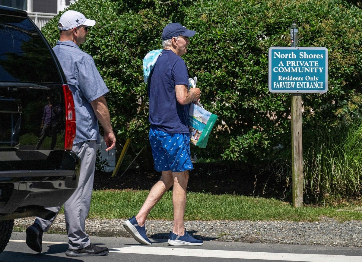 «Mon boulot, c'est seulement... la plage»: le président américain Joe ...