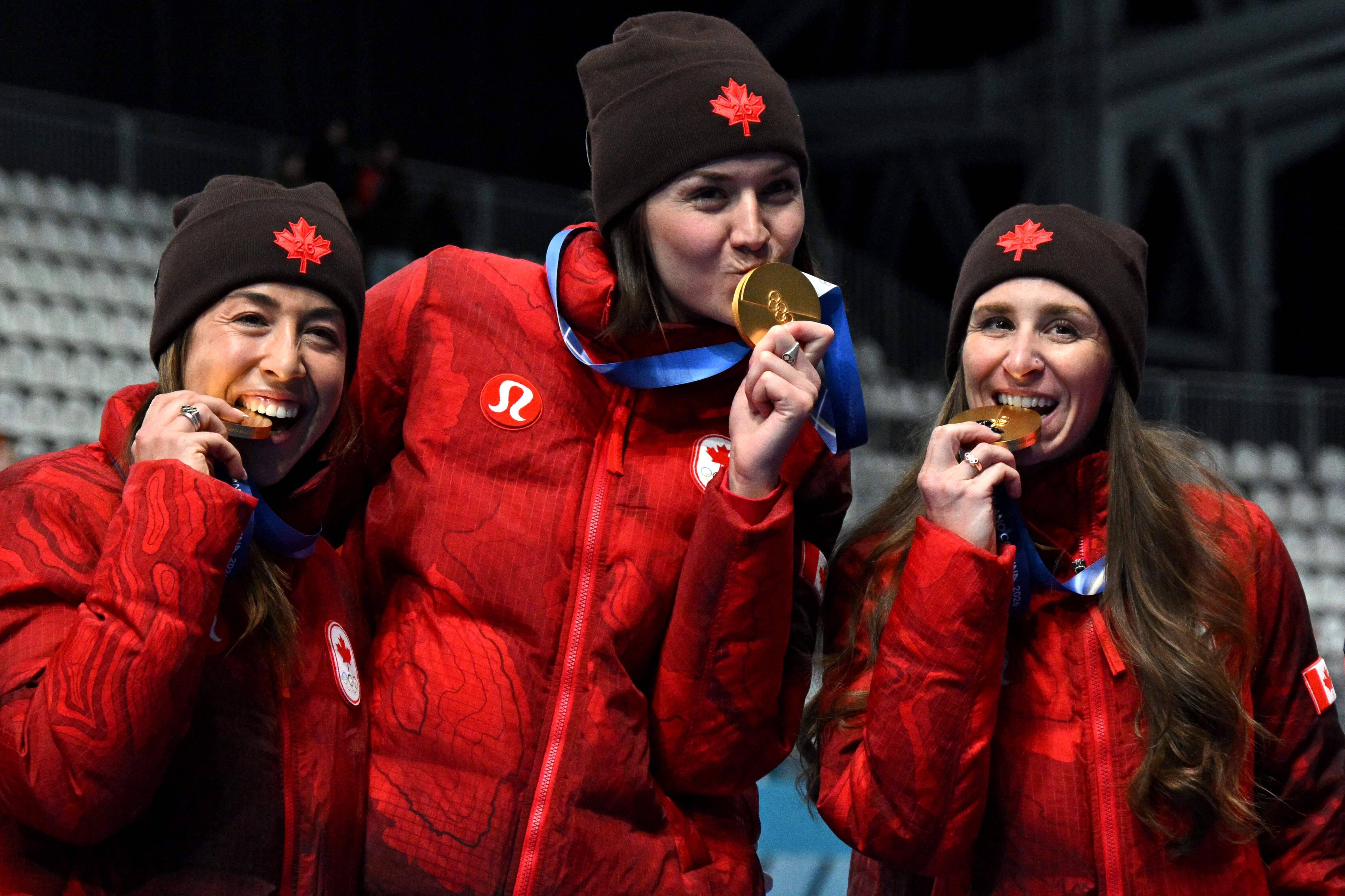 Une médaille d’or «spéciale» pour Valérie Maltais | TVA Nouvelles