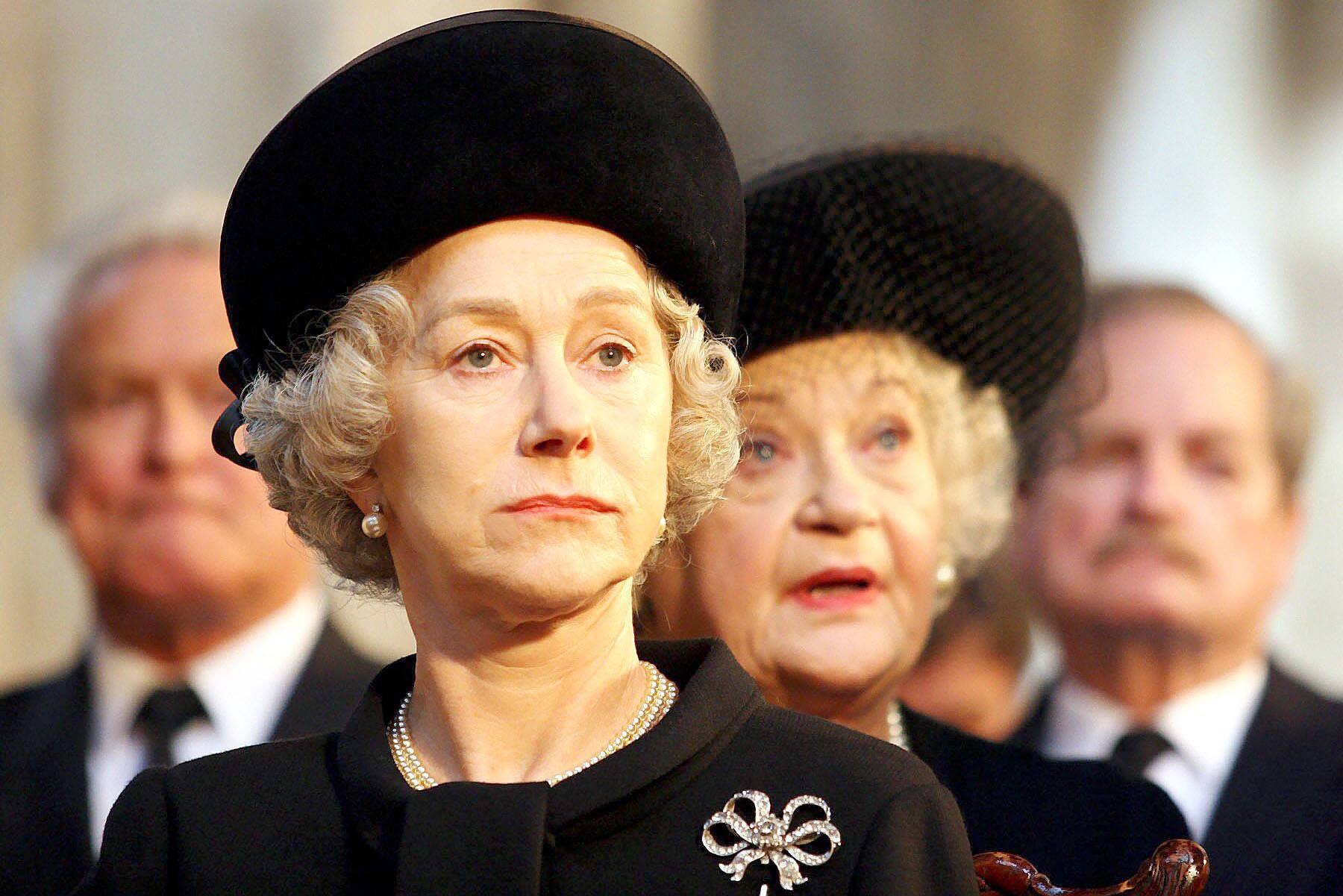 [EN DIRECT] Une première journée sans la reine Elizabeth II | JDM