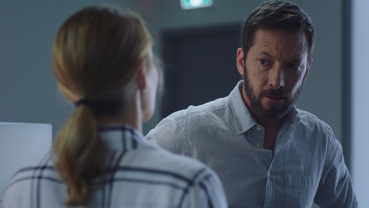 Le comédien Danny Gilmore au cœur de toutes les enquêtes dans «Alertes ...