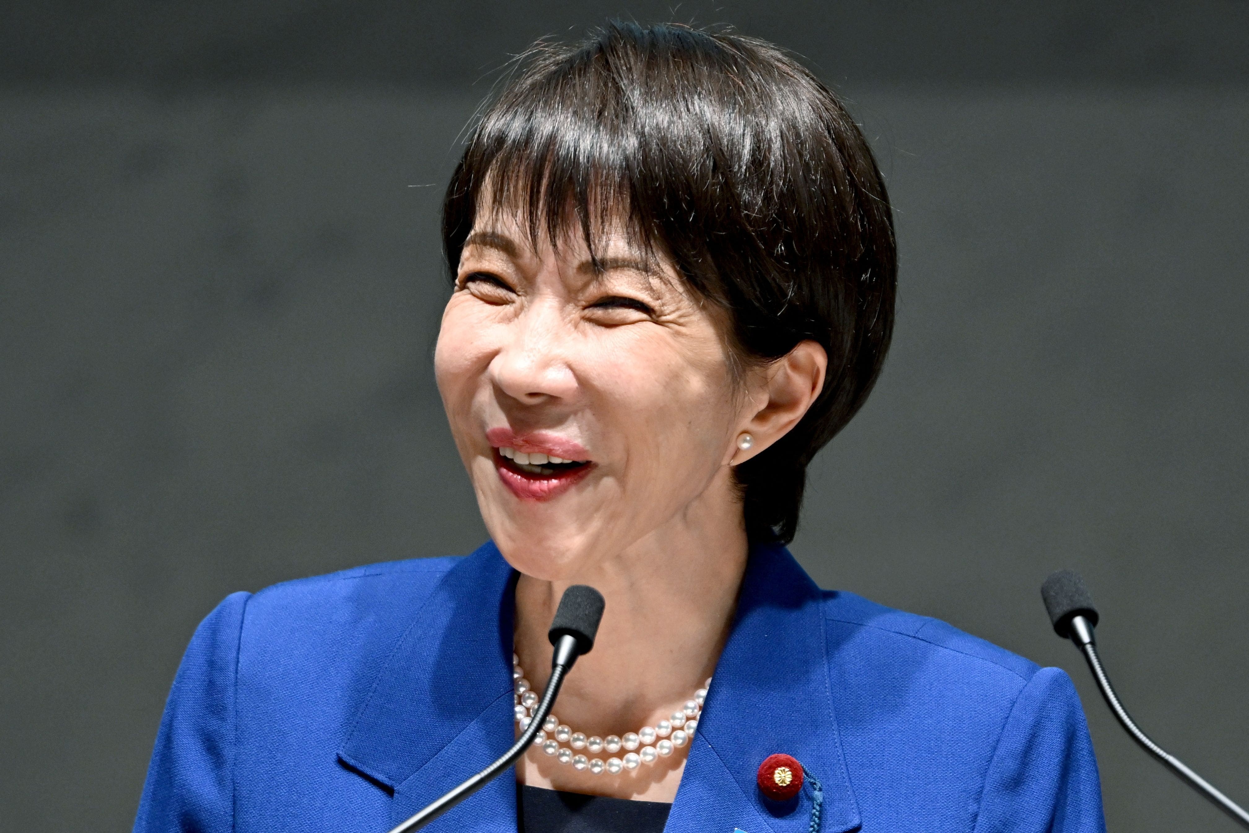 Trump invite la première ministre japonaise à se rendre aux États-Unis ...