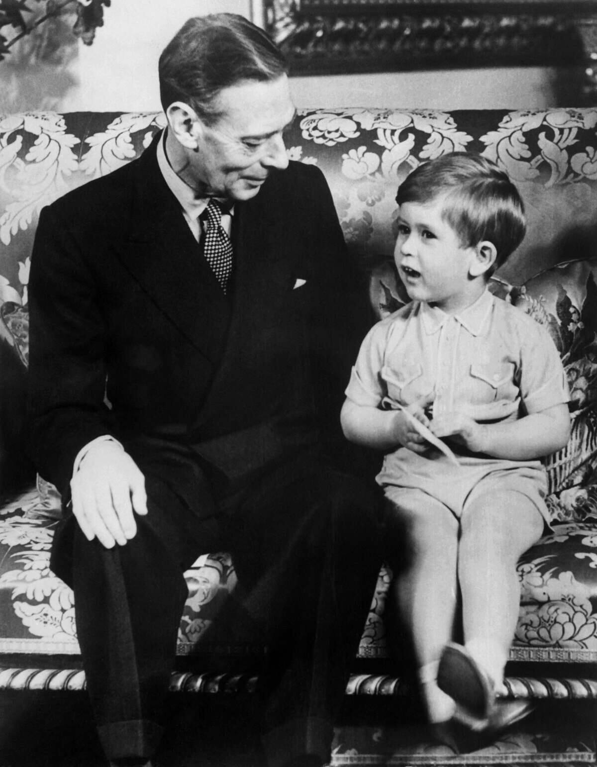 [EN DIRECT] Une première journée sans la reine Elizabeth II | JDM