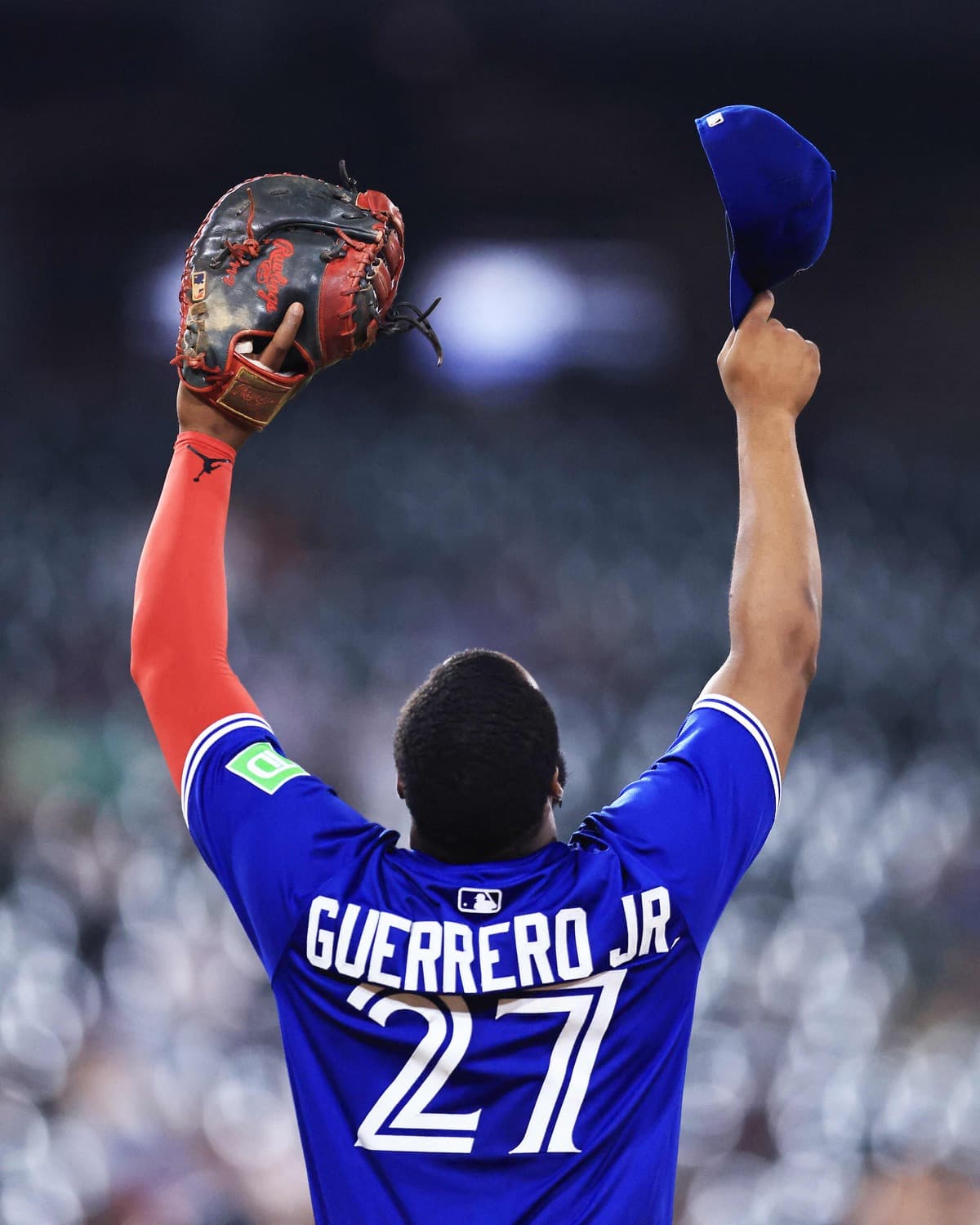 Dayanita show xxx 2025 she greeted me with a kiss, and we