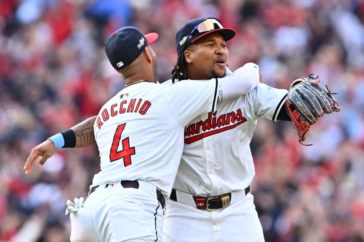 Baseball majeur: les Guardians accèdent à la série de championnat dans ...