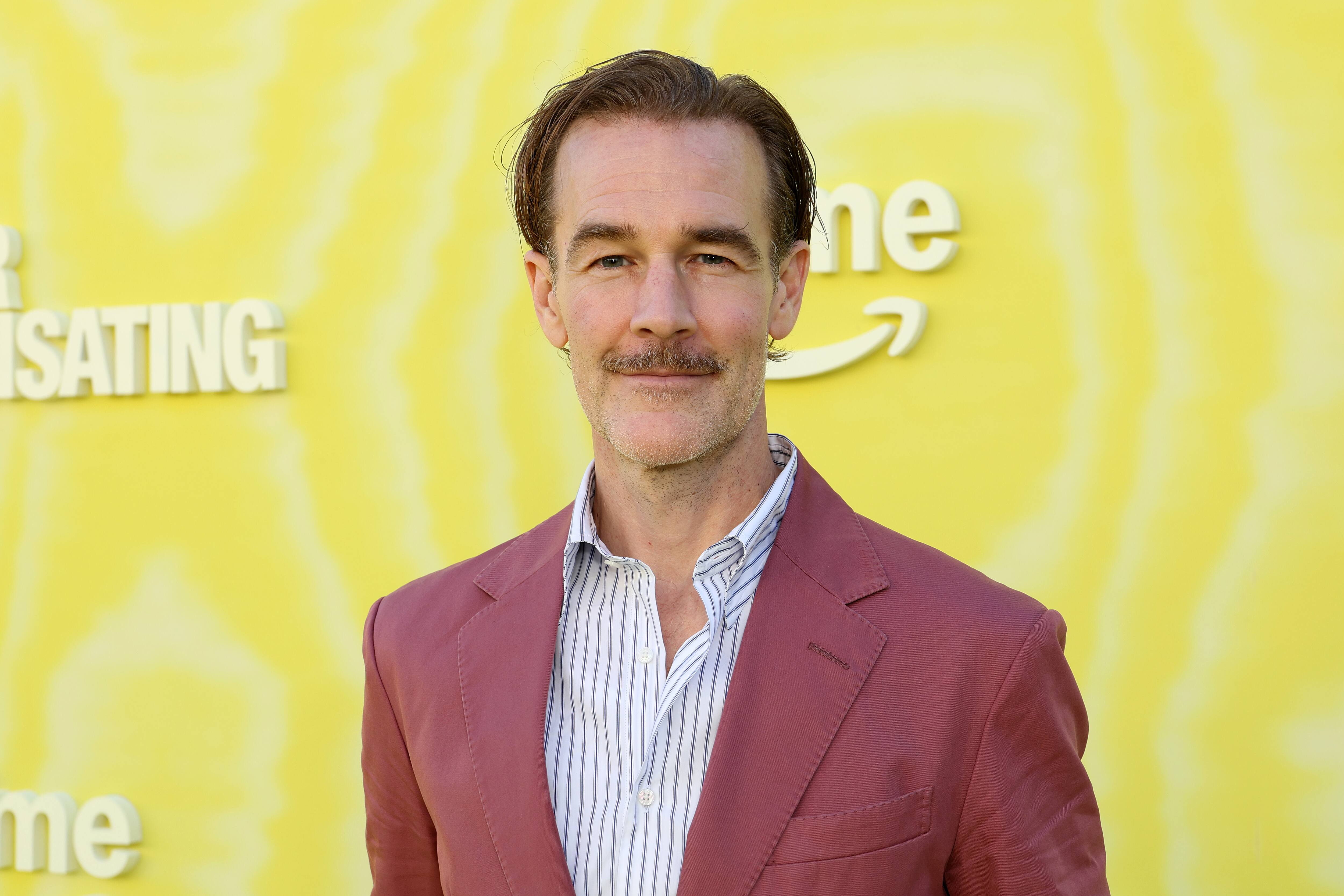 Atteint d’un cancer colorectal de stade 3, James Van Der Beek forcé de ...