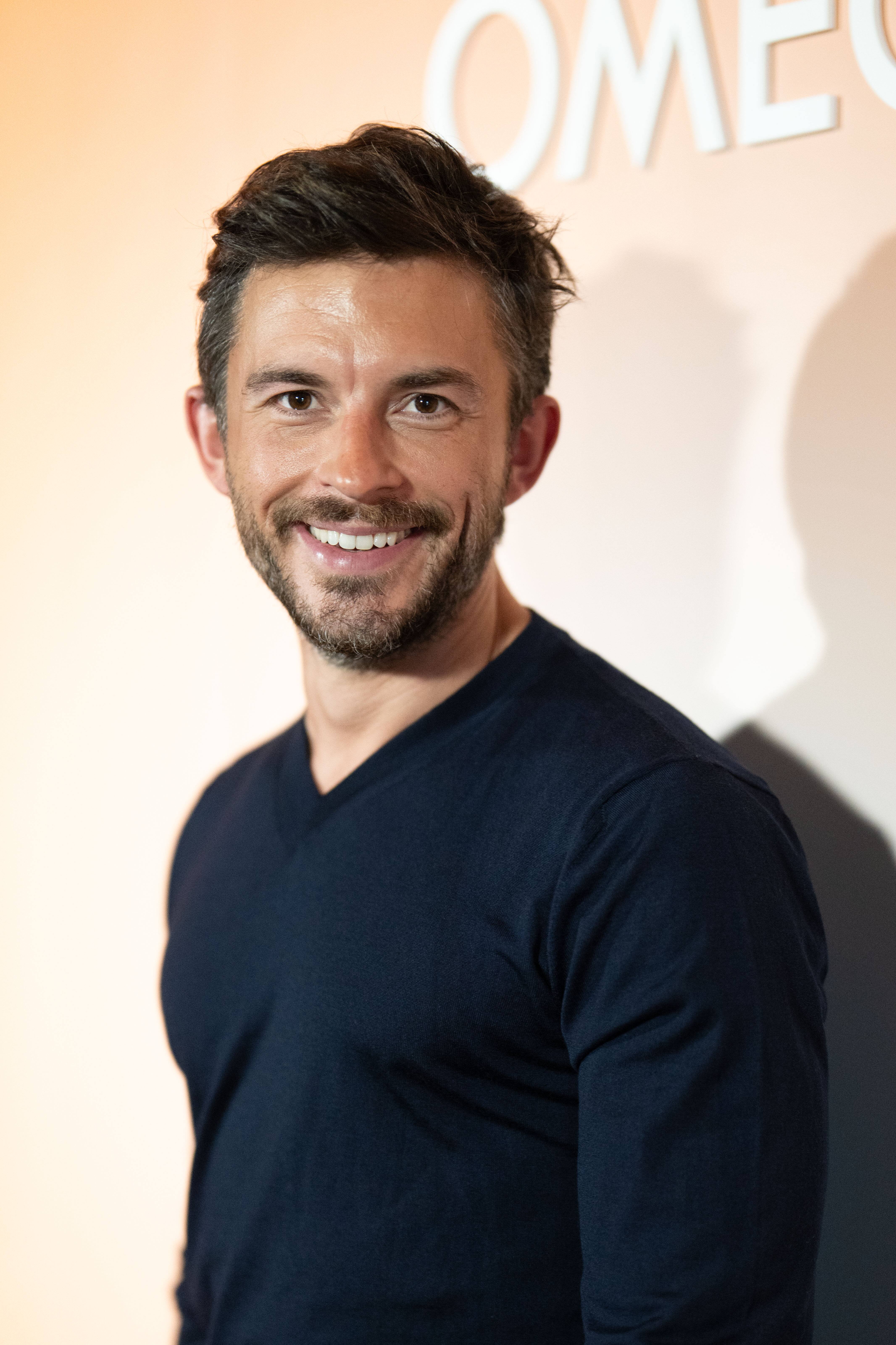 Jonathan Bailey, l'homme le plus sexy au monde de 2025, ne jure que par ...