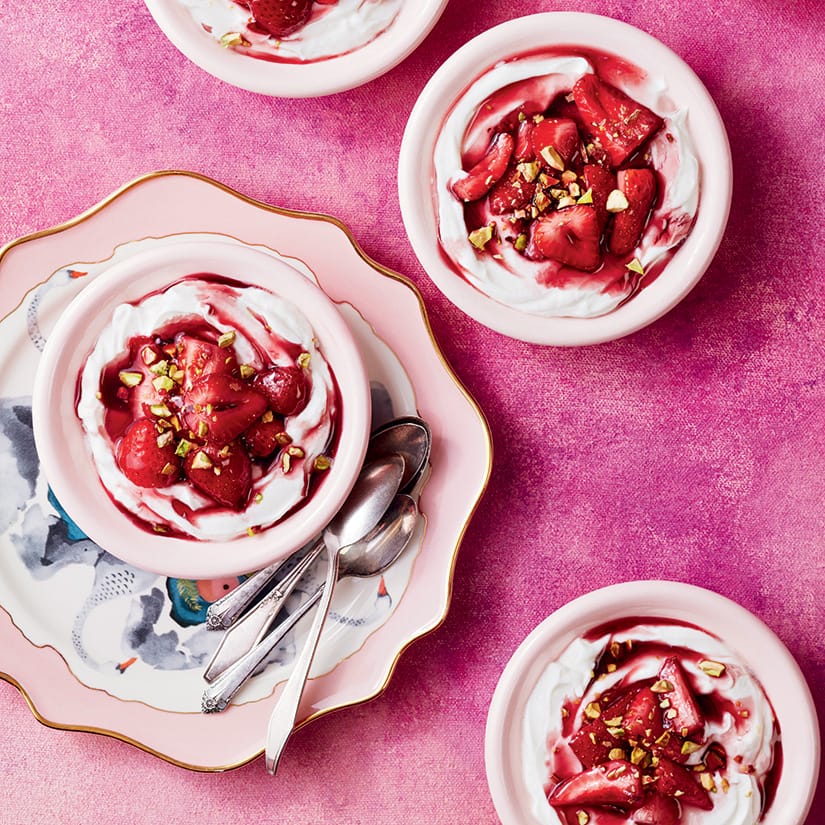 Nuage de labneh aux fraises | Coup de pouce