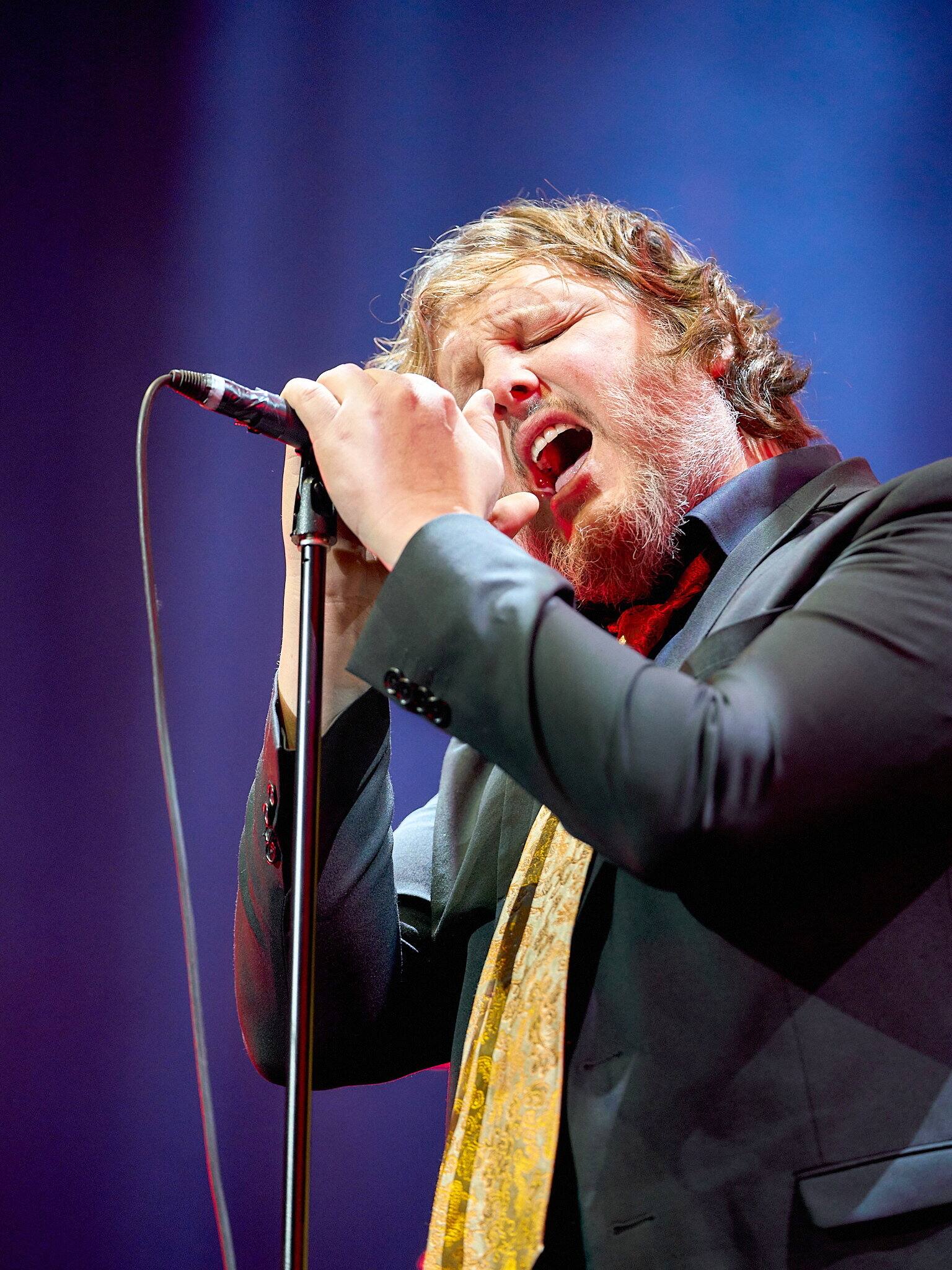 Voici cinq photos de Karl Tremblay que vous n'avez jamais vues | TVA ...