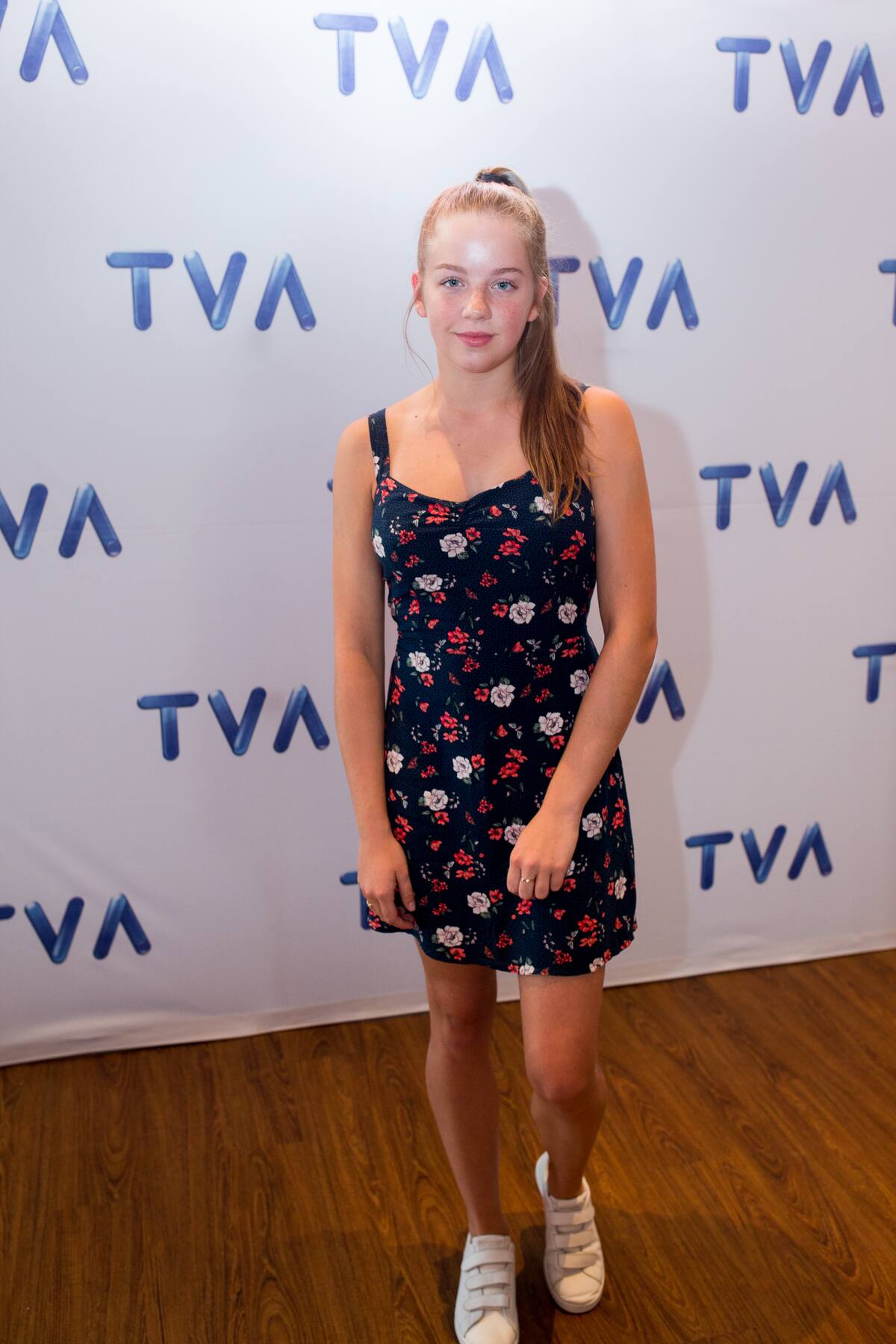 Ralentissement des tournages: la comédienne Laurence Deschênes attise ...