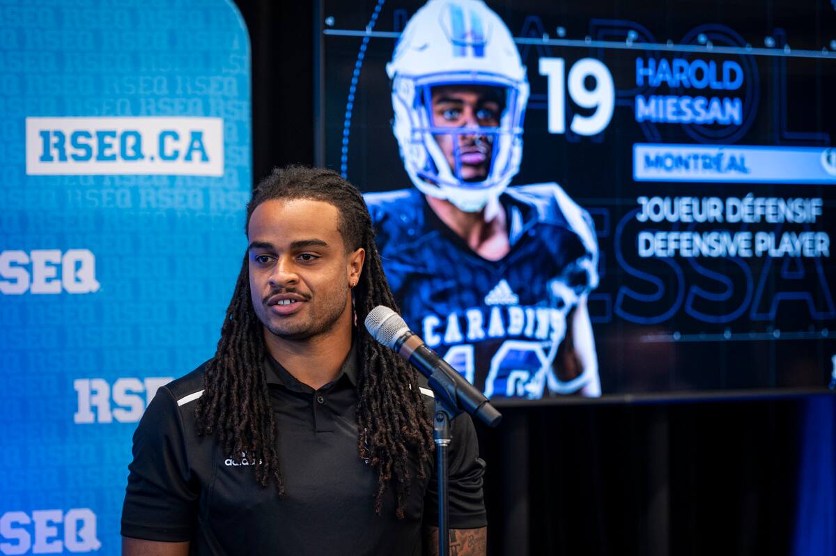 Prix majeurs du RSEQ: le quart-arrière Jonathan Sénécal remporte sans ...
