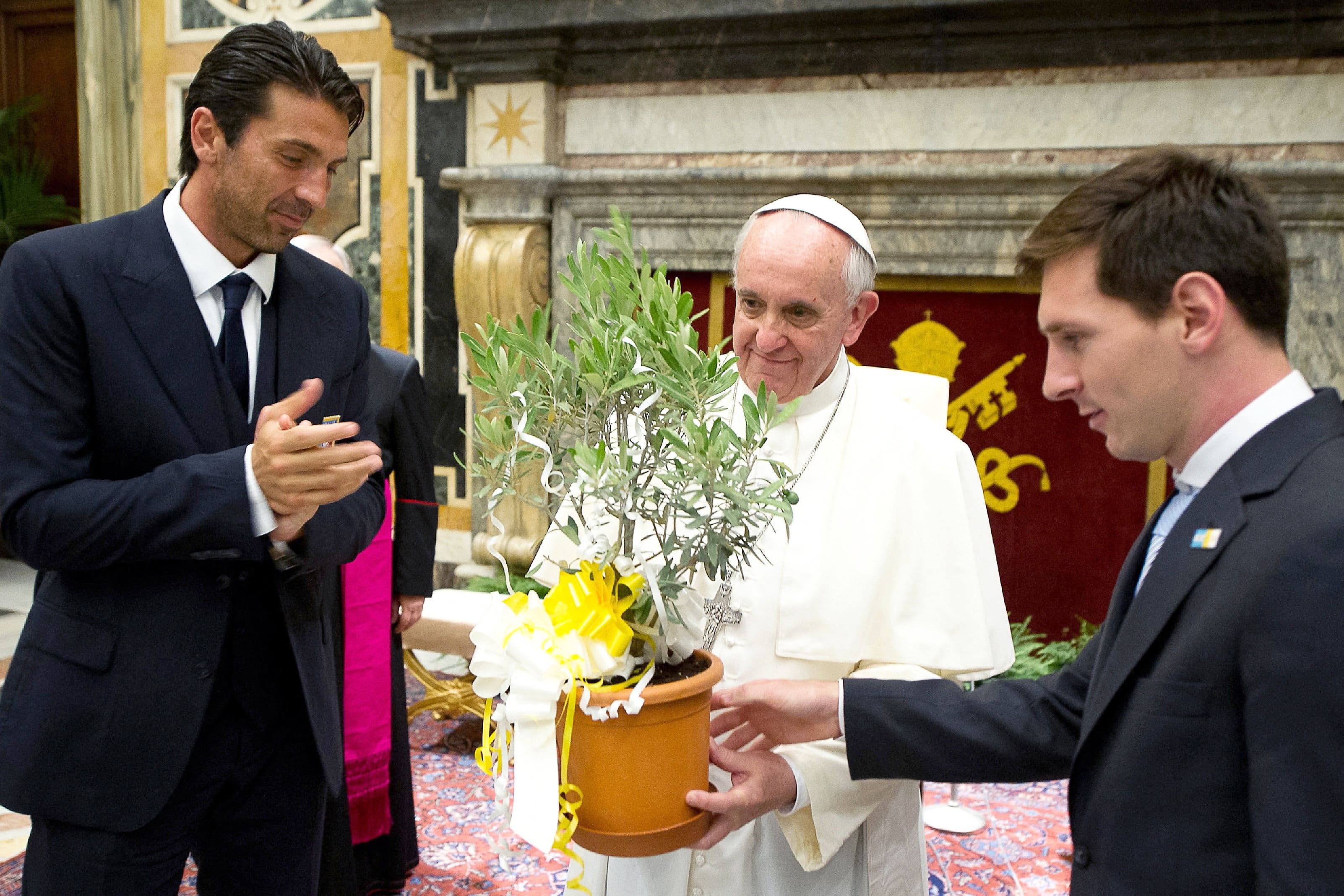 Le soccer, la passion de cœur du pape François | JDQ