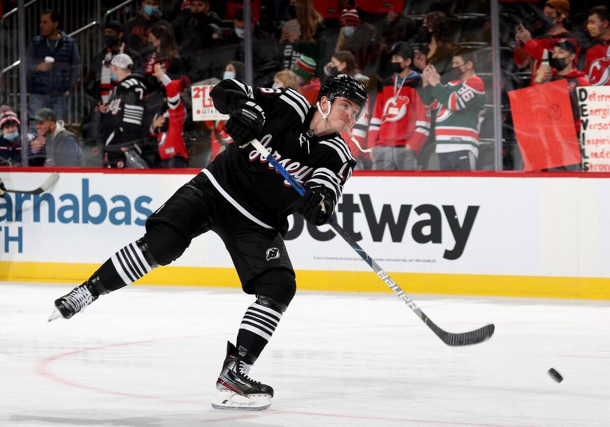 Alex Chiasson veut rester avec les Canucks | JDM