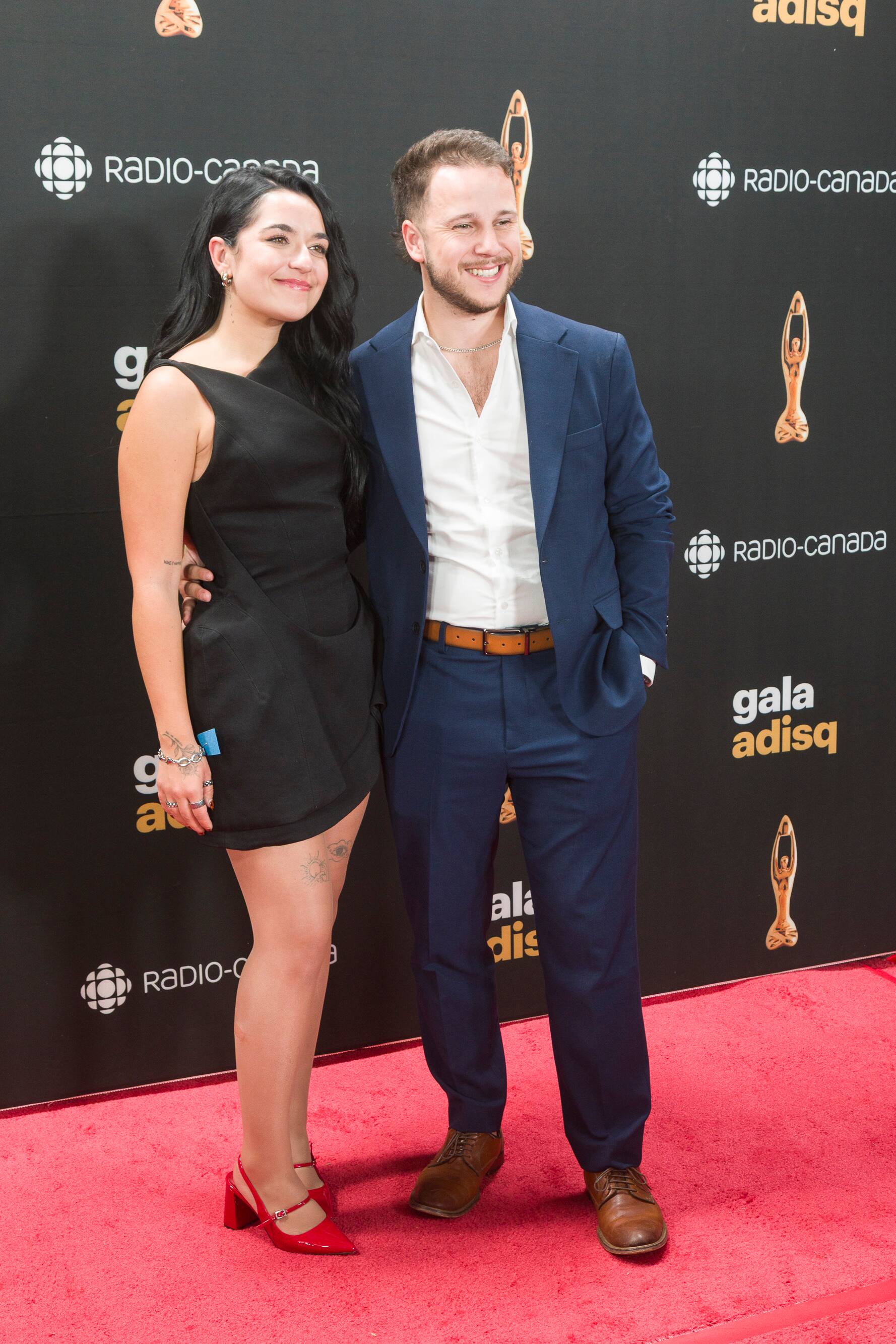Katrine Sansregret présente son nouvel amoureux lors d'une première ...