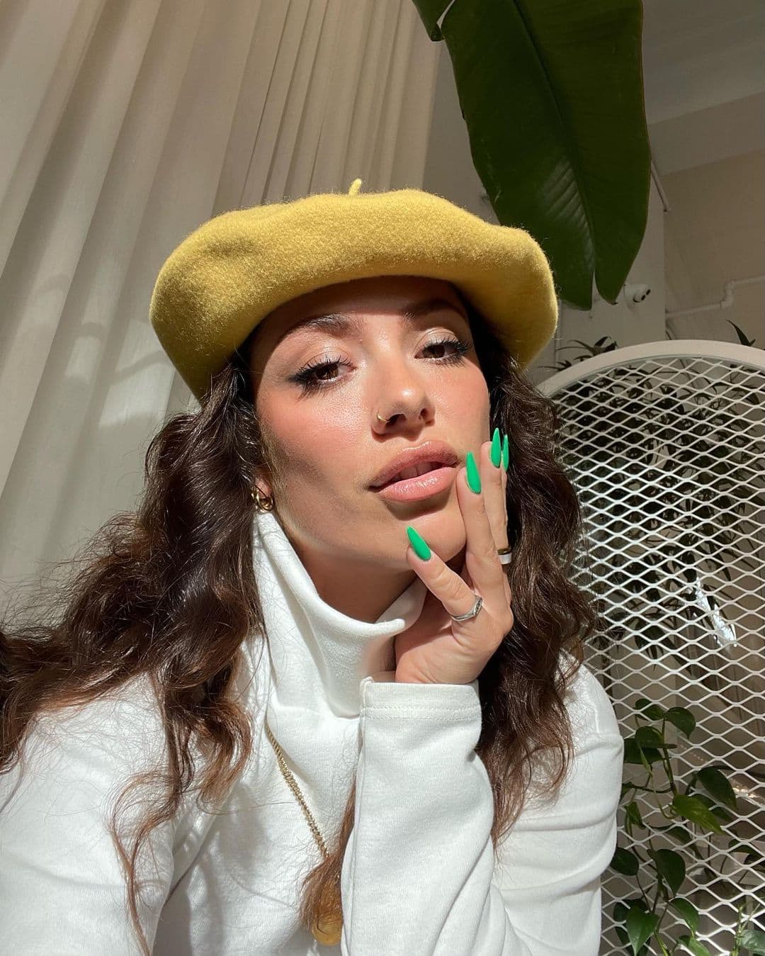 Rosalie Lessard change de tête et adopte une couleur parfaite pour l ...