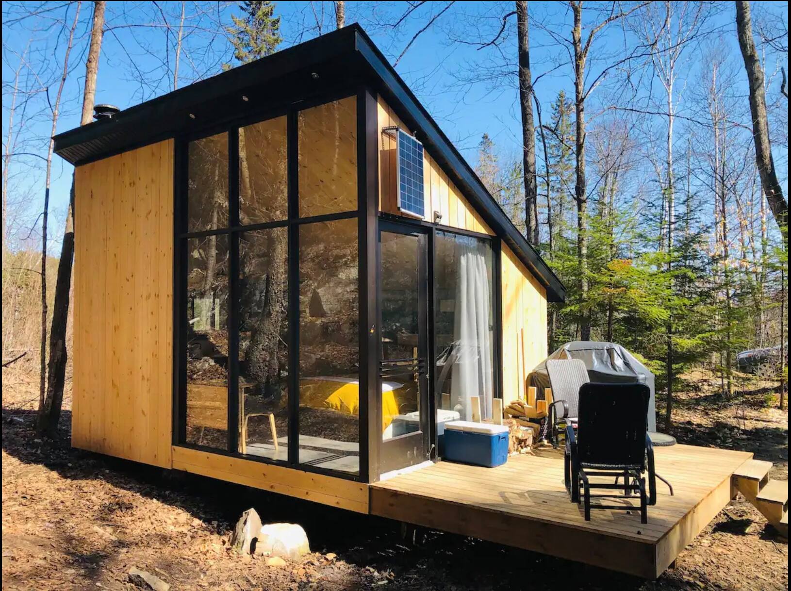 31 mini-chalets particulièrement cool à louer au Québec cet été | JDM