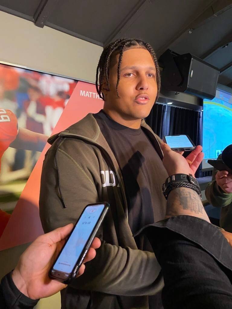 Matthew Bergeron repêché par les Falcons - TVA Sports