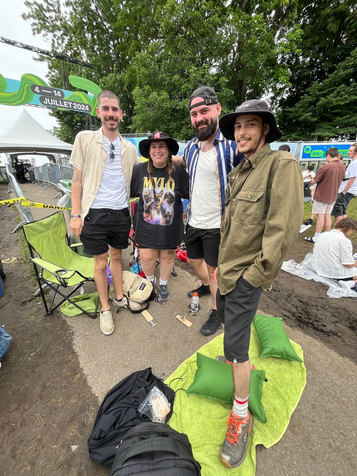 Des fans de Post Malone sont arrivés à 5h20 sur les Plaines | TVA Nouvelles