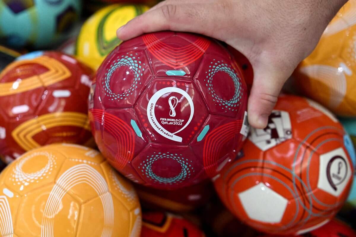 Coupe du monde au Qatar: appels à un boycottage diplomatique | TVA ...