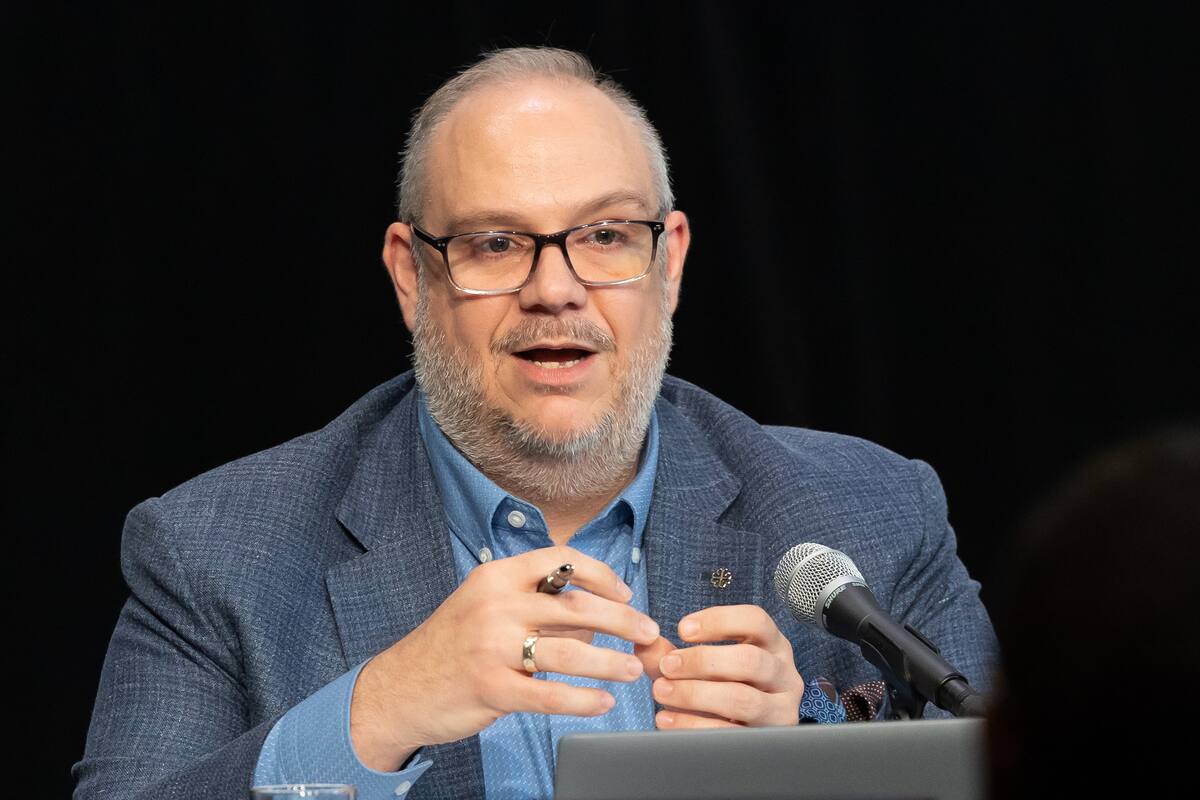 Budget 2024: les Montréalais doivent se serrer la ceinture mais pas la ...