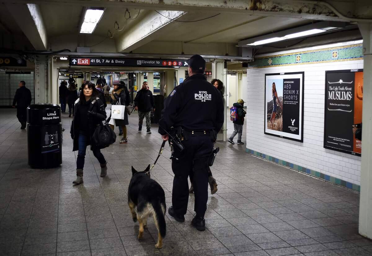 Panique dans le métro new-yorkais: coups de feu tirés en pleine heure ...