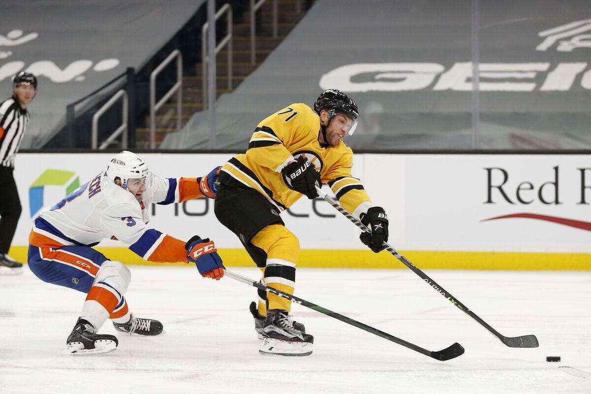 Taylor Hall se plaît à Boston | Le Journal de Montréal