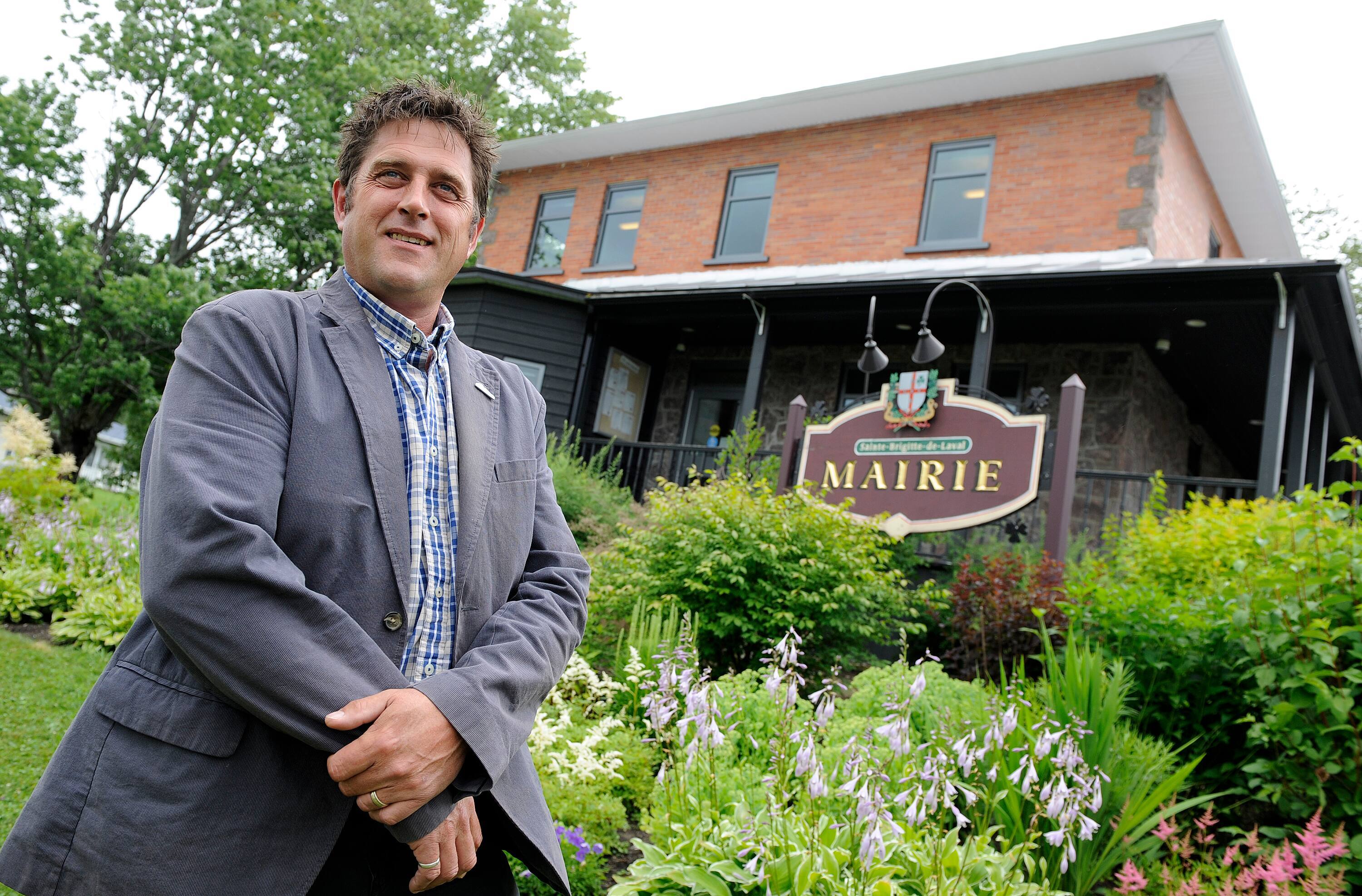 Sainte-Brigitte-de-Laval: le directeur général Marc Proulx quitte ses fonctions | JDQ