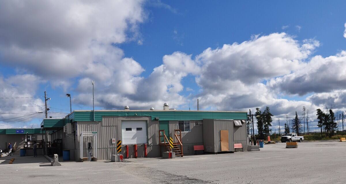 Le Madrid de la Baie-James: le relais routier du km 381, oasis du Nord ...