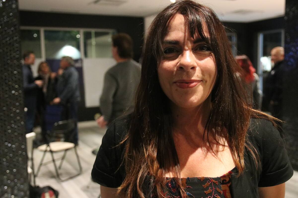 Anne Casabonne est en furie contre un mème et traite l’auteur de «pas ...