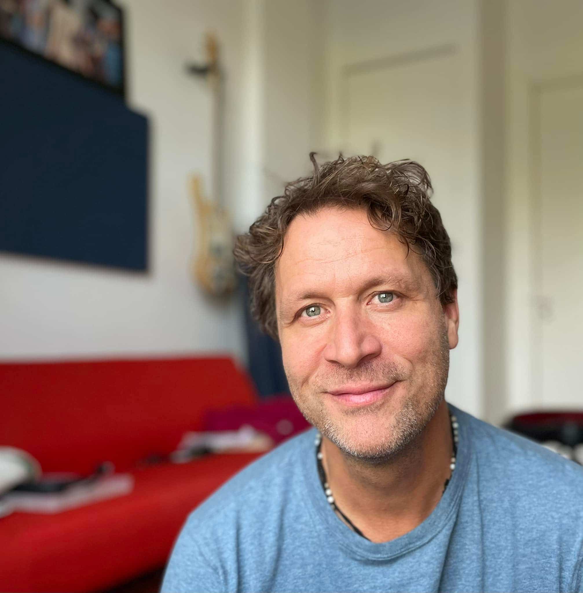 Kevin Parent est père à nouveau et partage des photos du bébé | 7 Jours