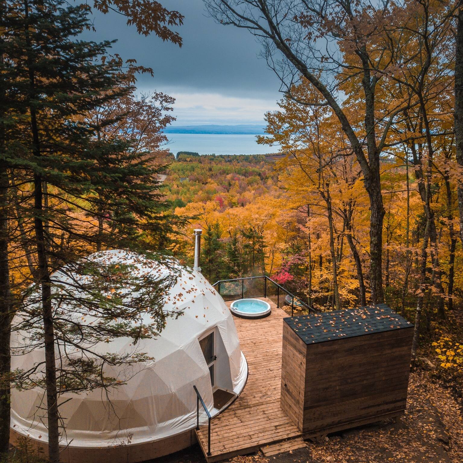 10 plus beaux mini-chalets avec spa à louer au Québec | Salut Bonjour