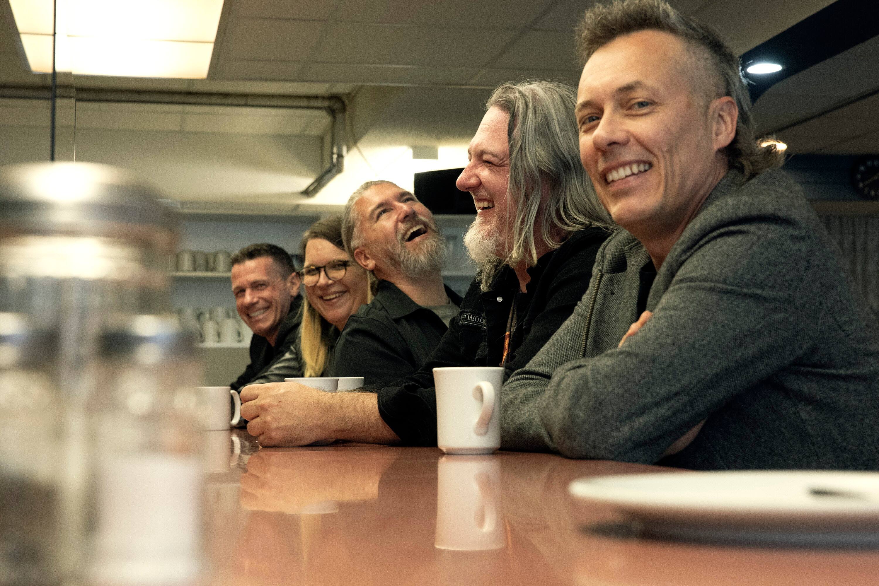 La renaissance de «On jase de toi» : un classique de Noir Silence parmi ...