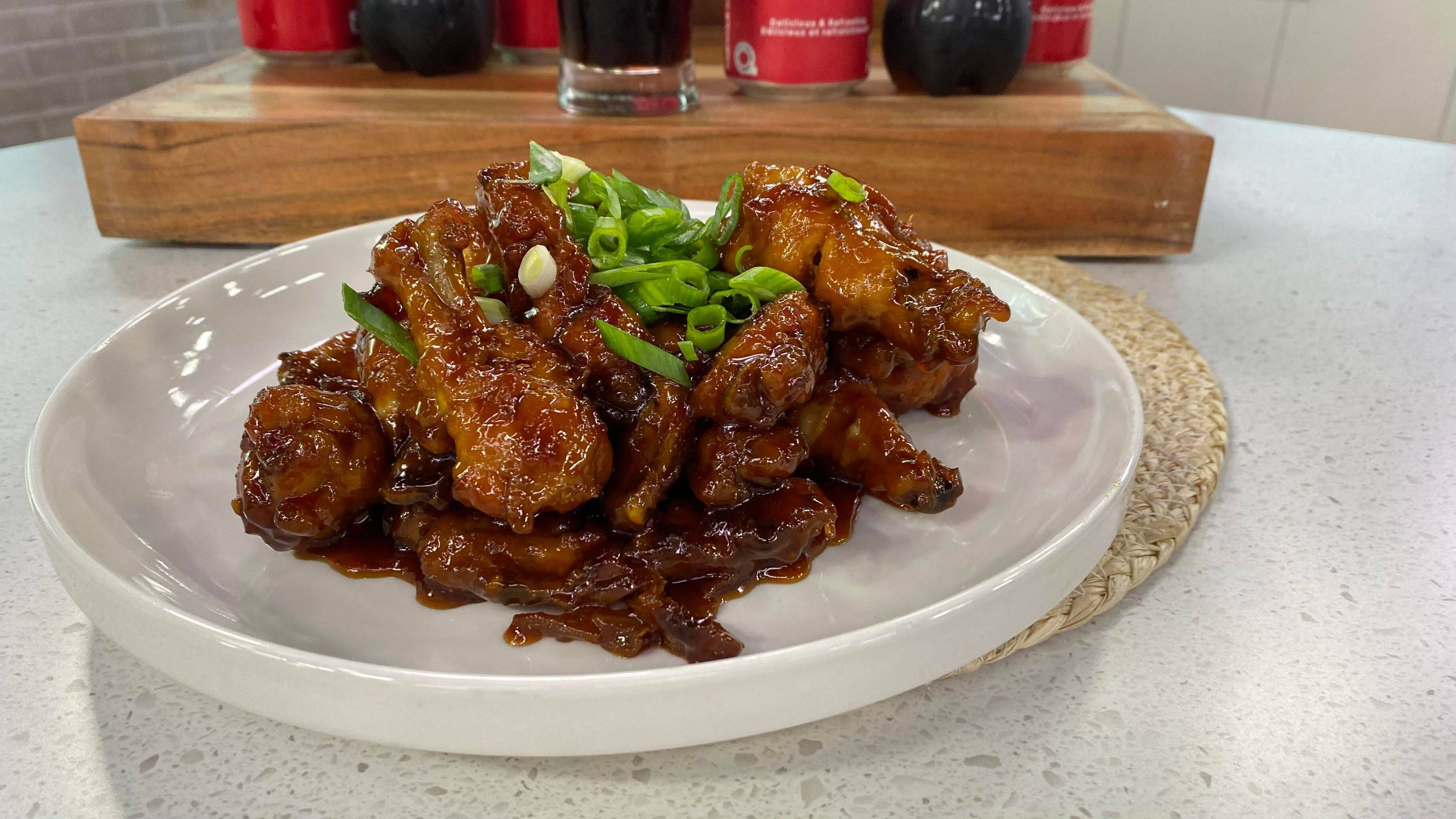 La recette d'ailes de poulet «tour du chapeau» du chef Jonathan Garnier ...