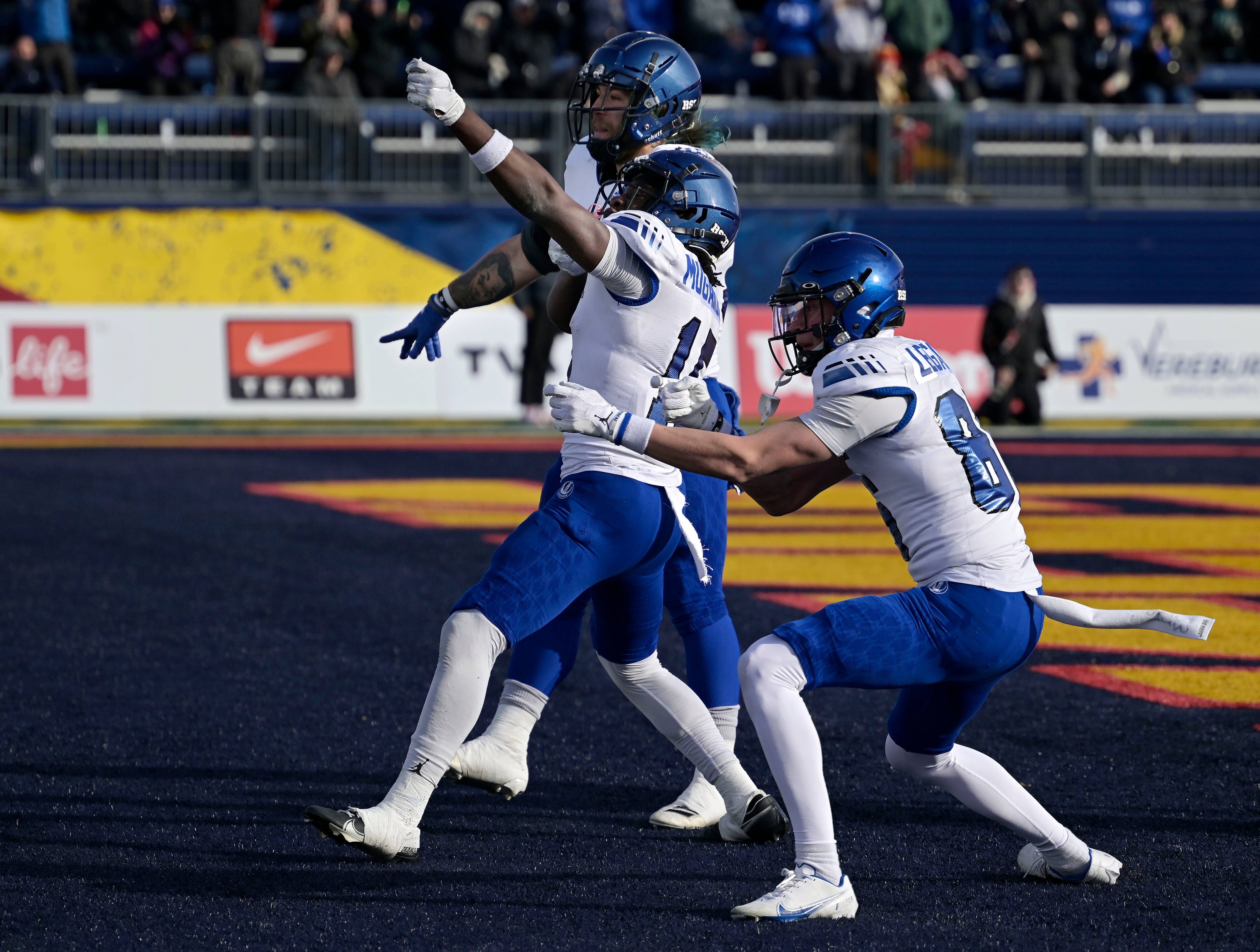 Les Carabins champions de la Coupe Vanier! | JDQ