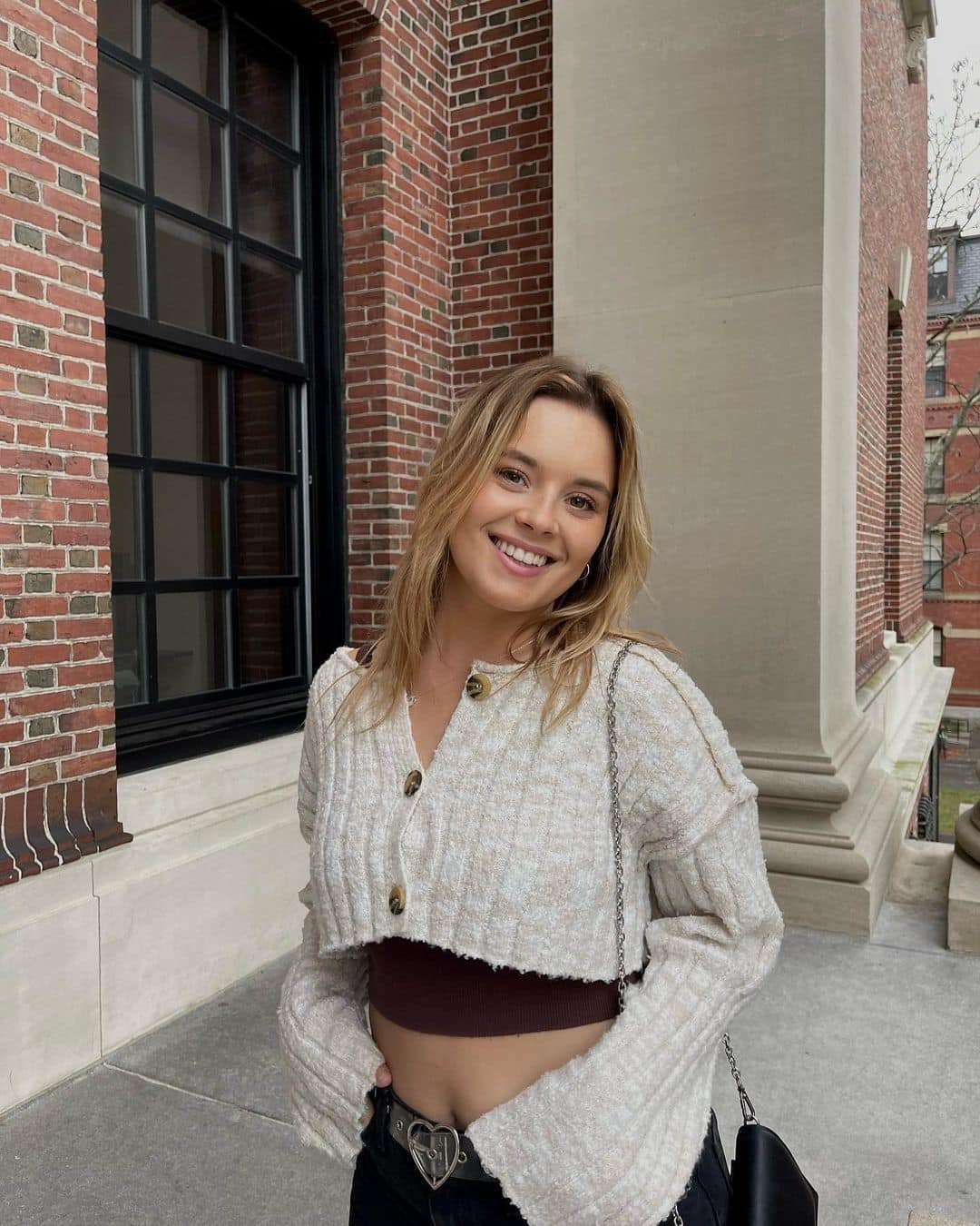 Camille Felton est en couple et partage des photos de son nouvel ...