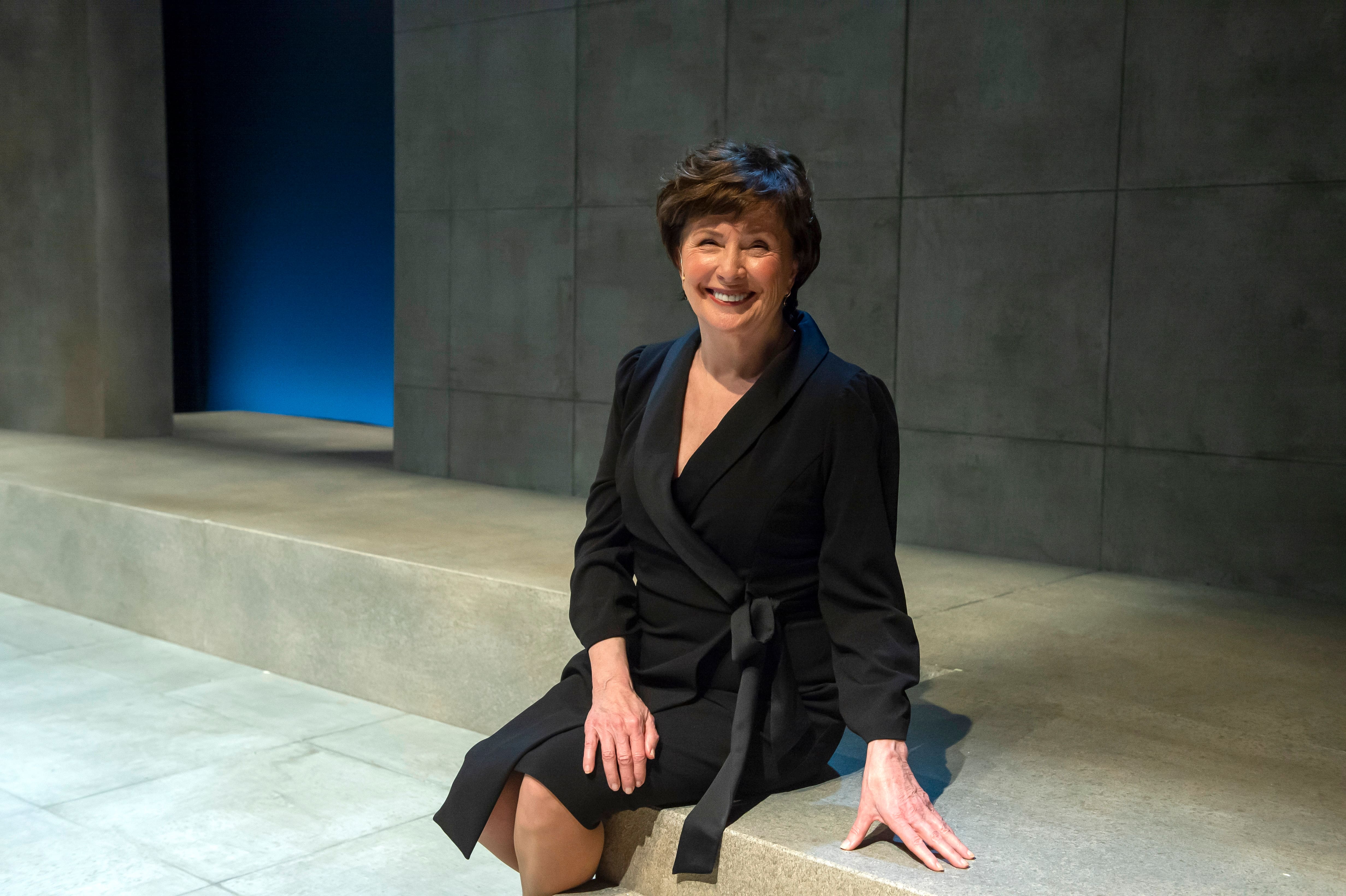 À 75 ans, Dorothée Berryman joue encore sur les planches et à l’écran ...