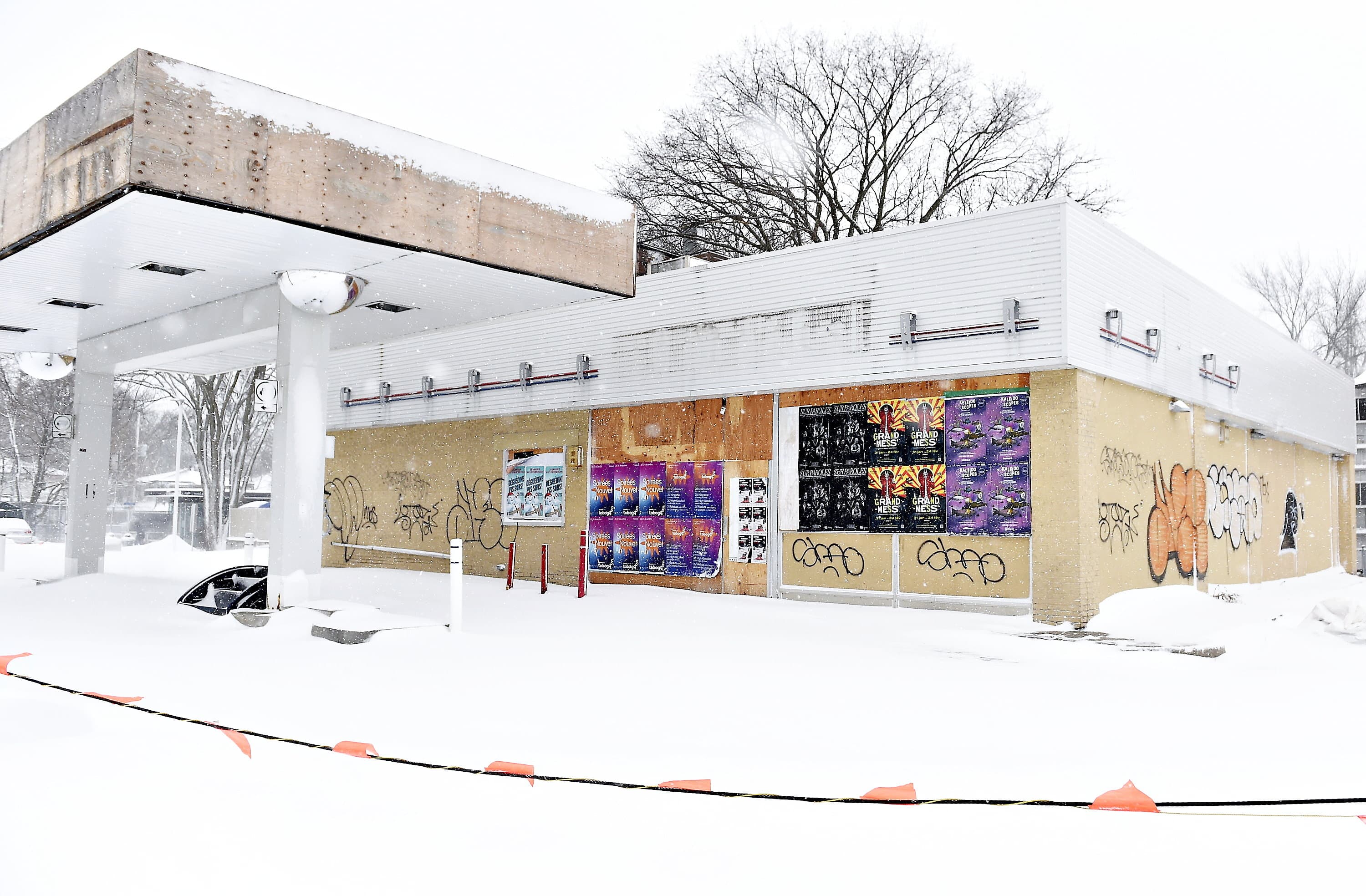 Couche-Tard ferme un lot de vieux dépanneurs et stations-service au ...