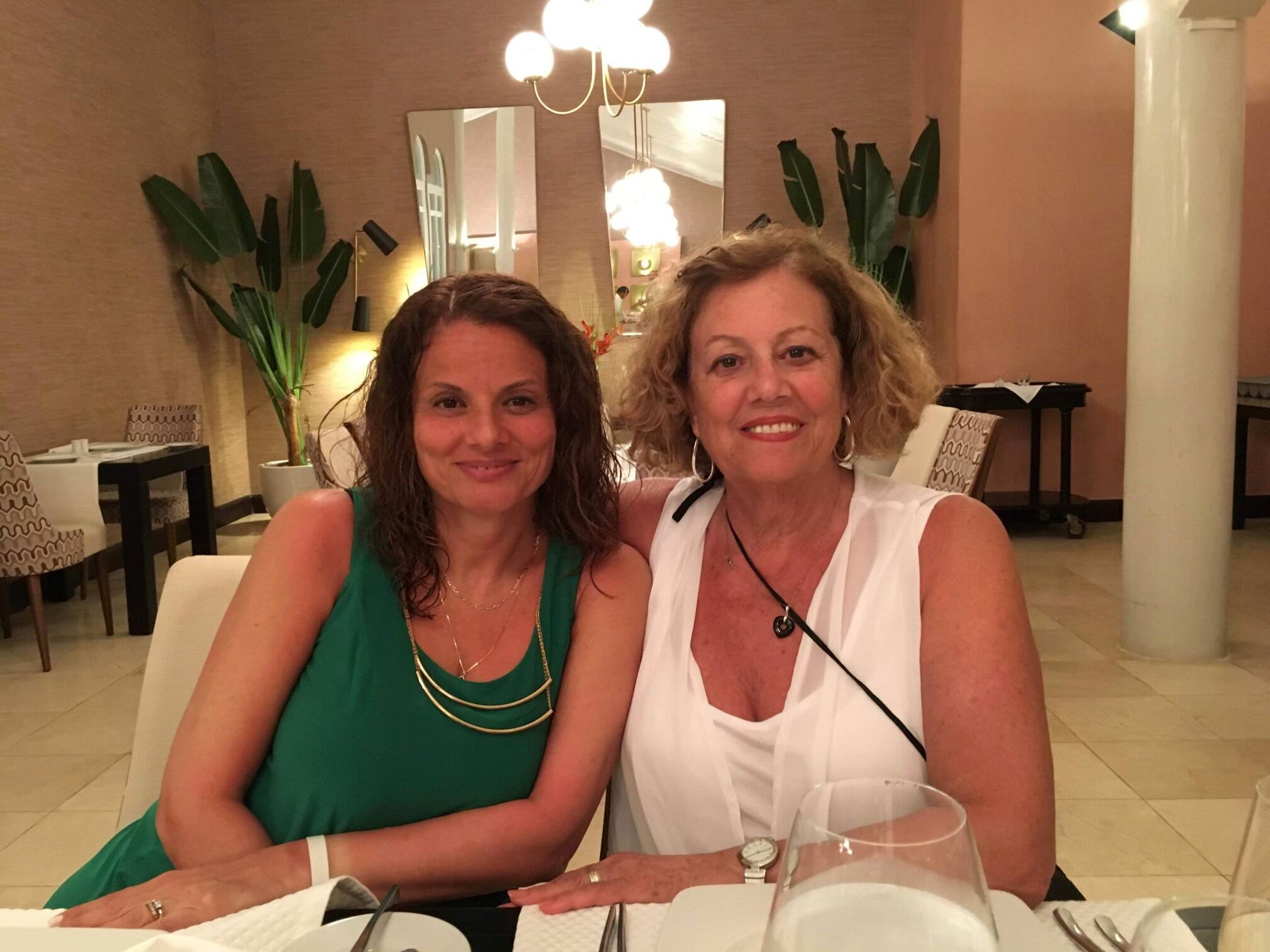 Une grand-mère qui avait la hanche cassée a passé 30 heures à l’urgence ...