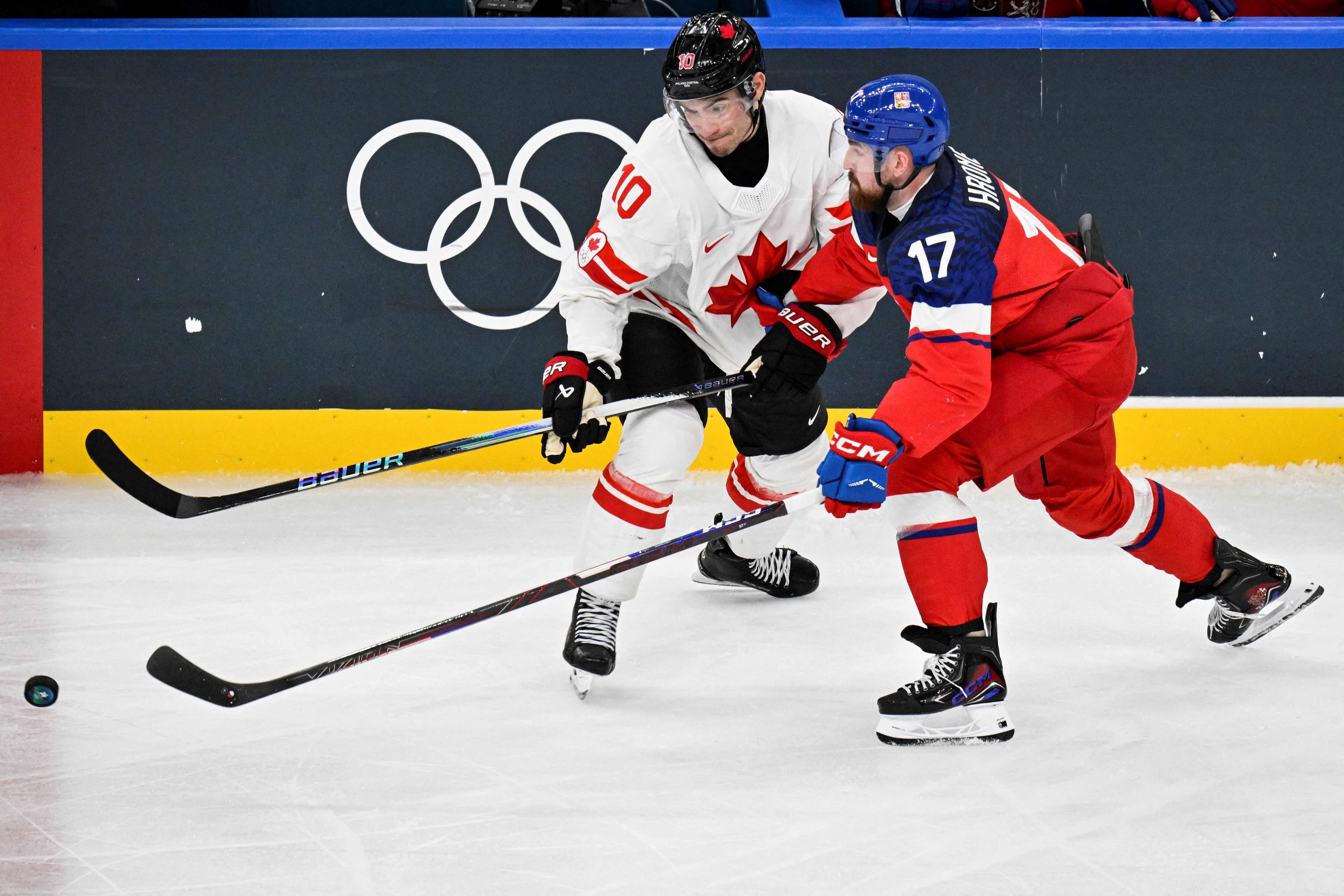 Victoire du Canada: Dany Dubé analyse le travail de Nick Suzuki - TVA ...