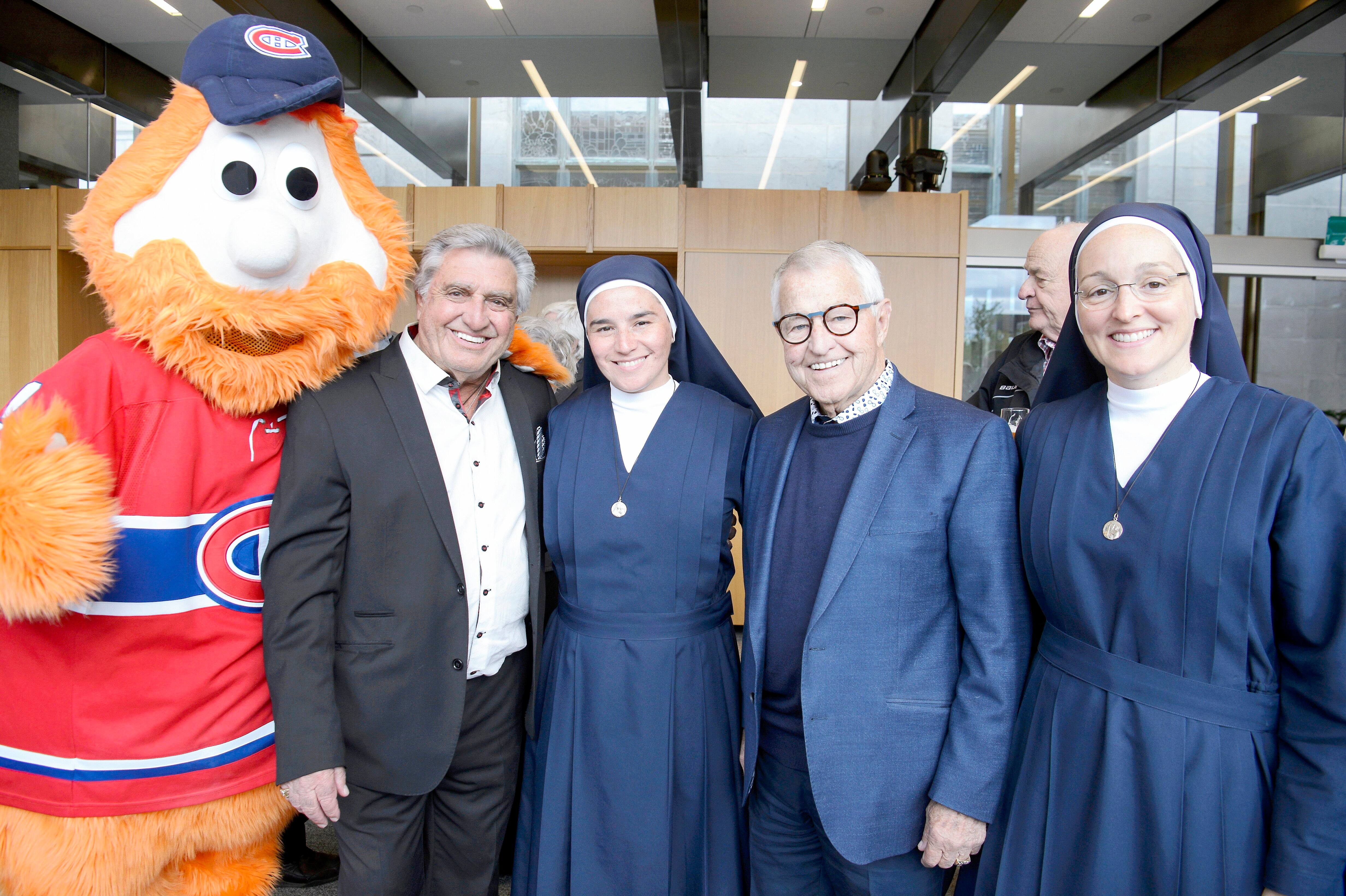 Merci à mes amis ! | Le Journal de Montréal