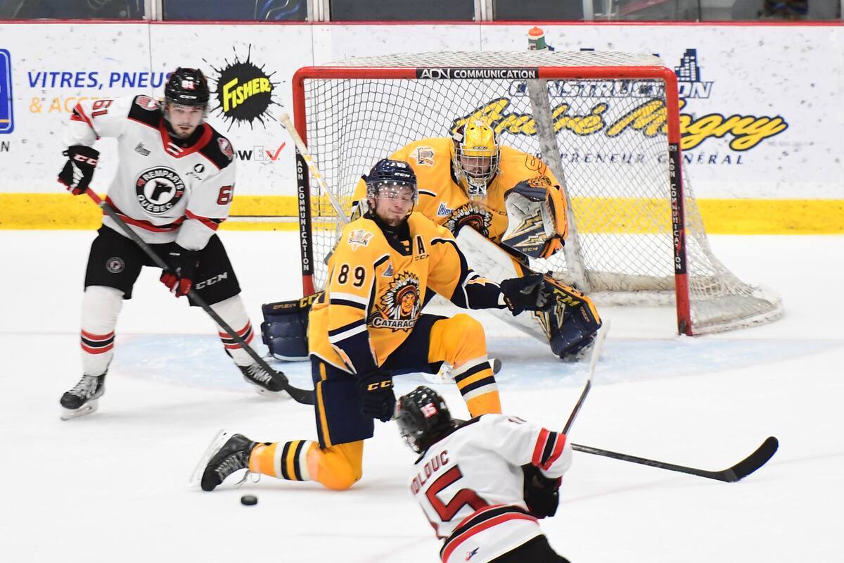 Remparts - Cataractes: une victoire signée William Rousseau | JDM