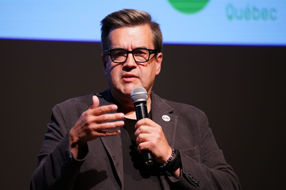Violence liée aux armes à feu: Coderre revient à la charge | JDM