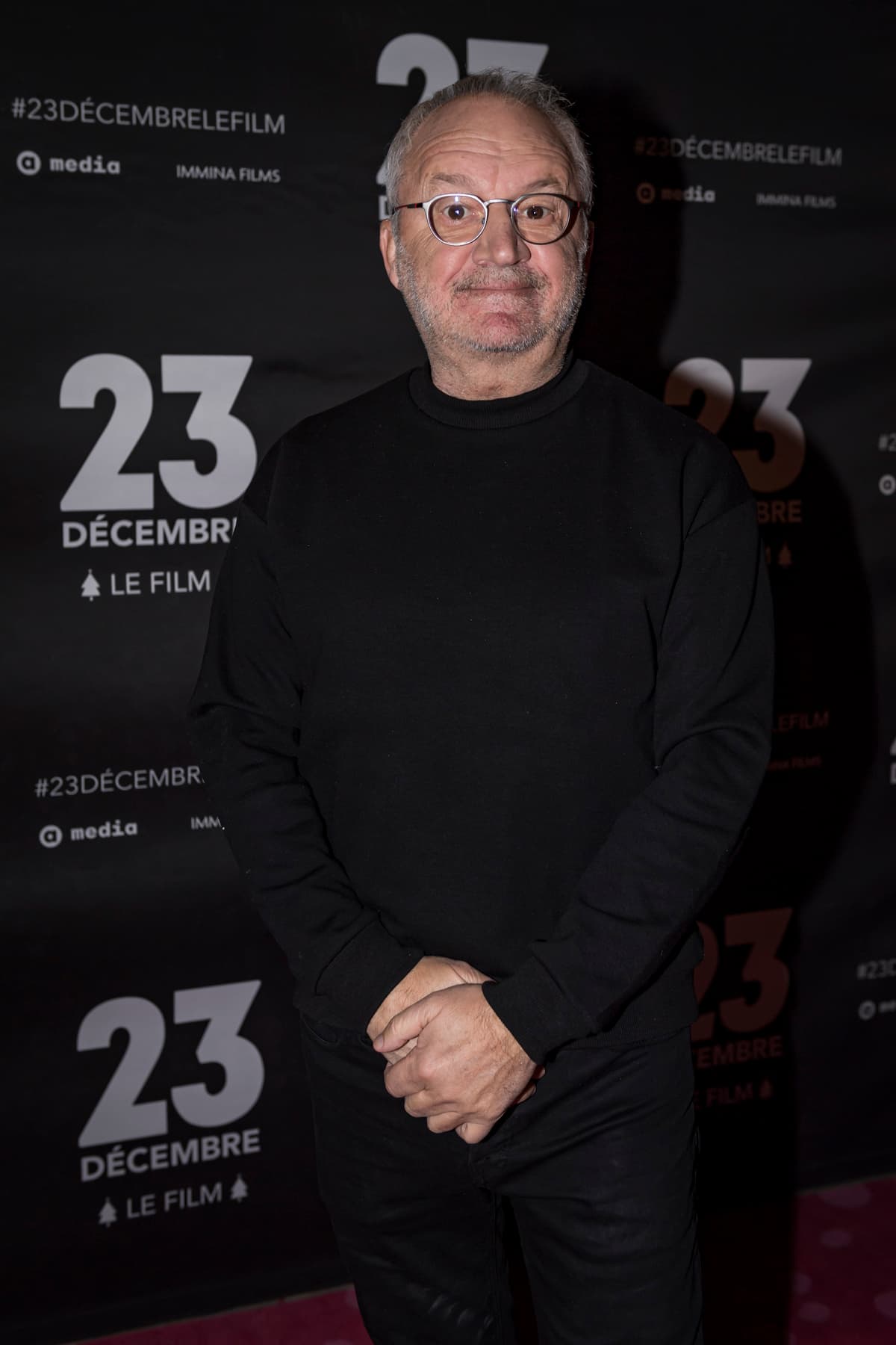 Découvrez les plus beaux looks du tapis rouge de la première du film de ...