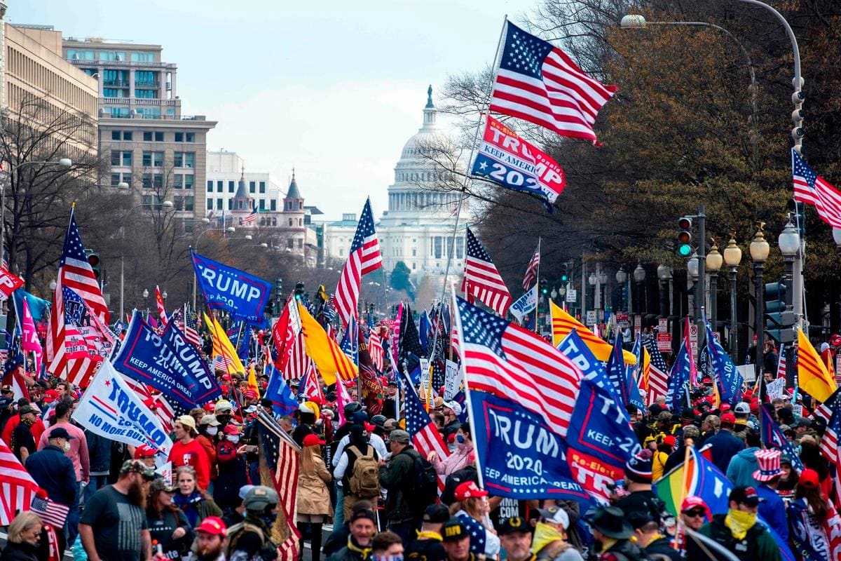 Une manifestation à Washington pour les partisans de Trump le 6 janvier ...