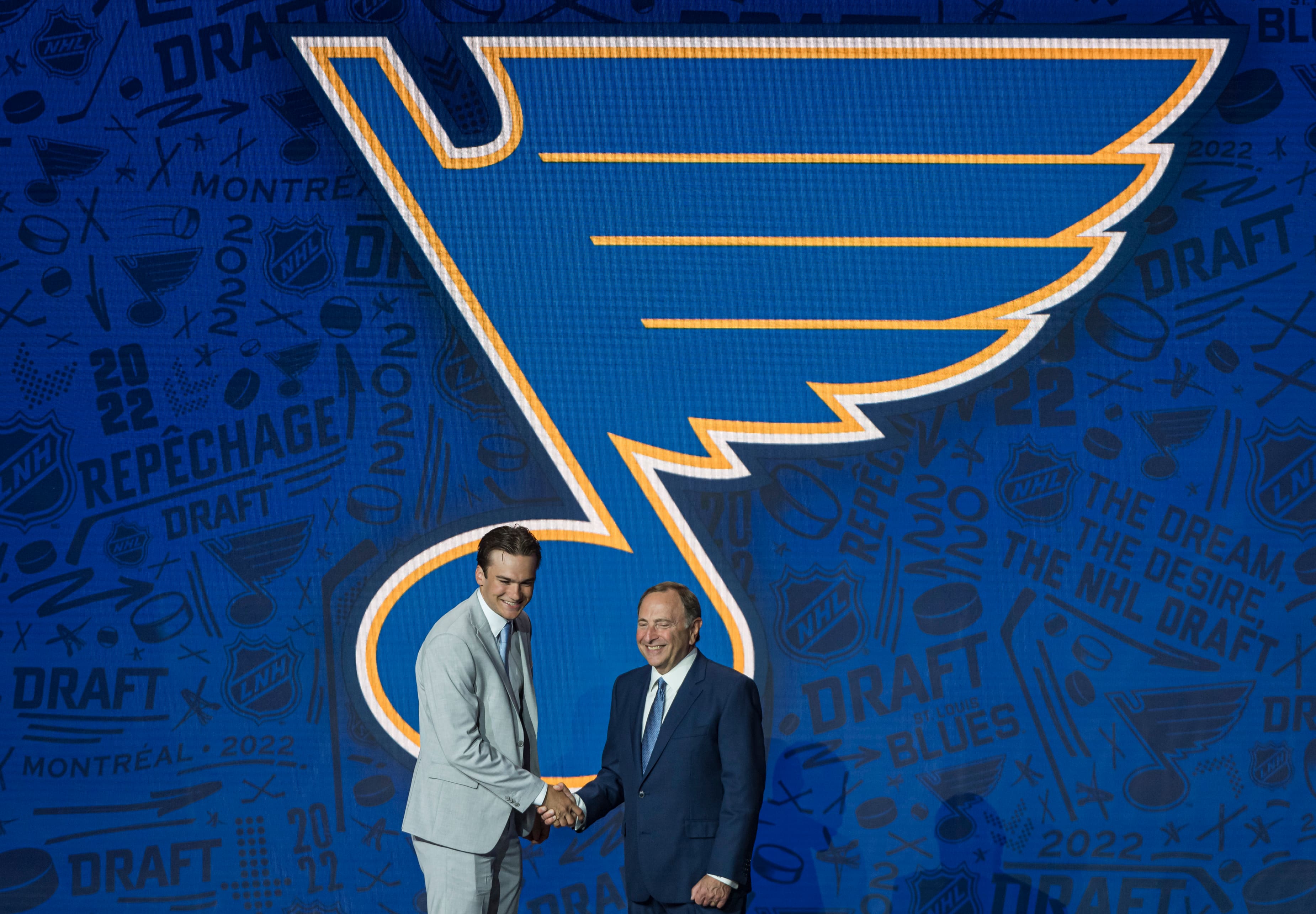 4 choix au 1er tour : les Blues s’approchent du record du Canadien ...